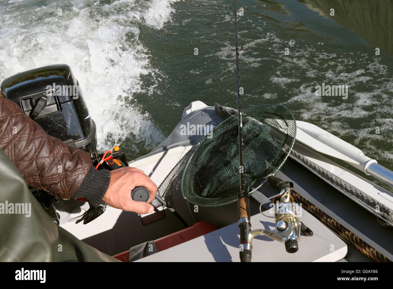 Speed boat scene hi-res stock photography and images - Alamy