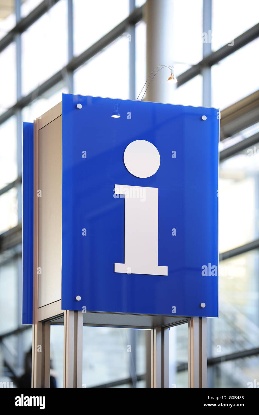 Meeting point schild hi-res stock photography and images - Alamy