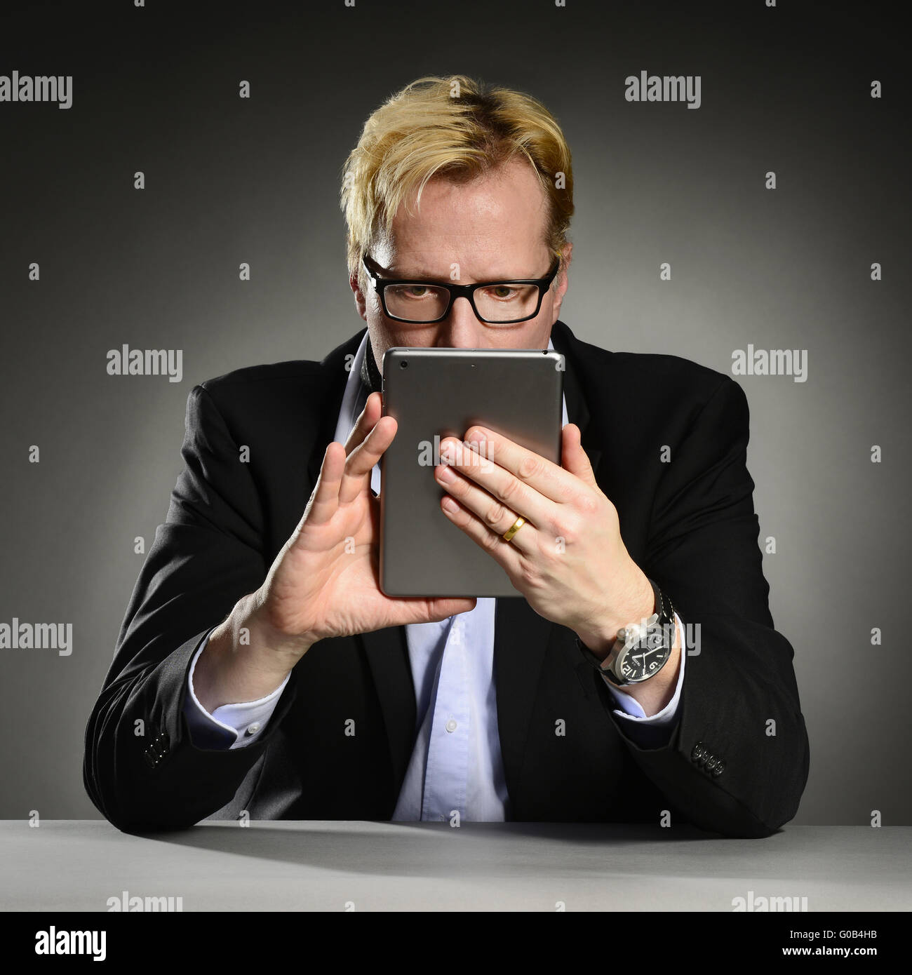 man with mobile Stock Photo - Alamy