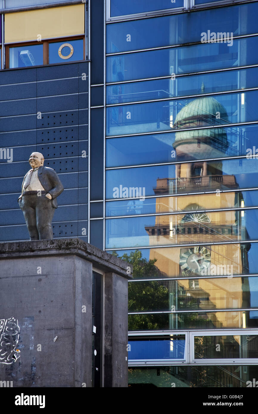 City Hall is reflected in modern architecture Stock Photo - Alamy