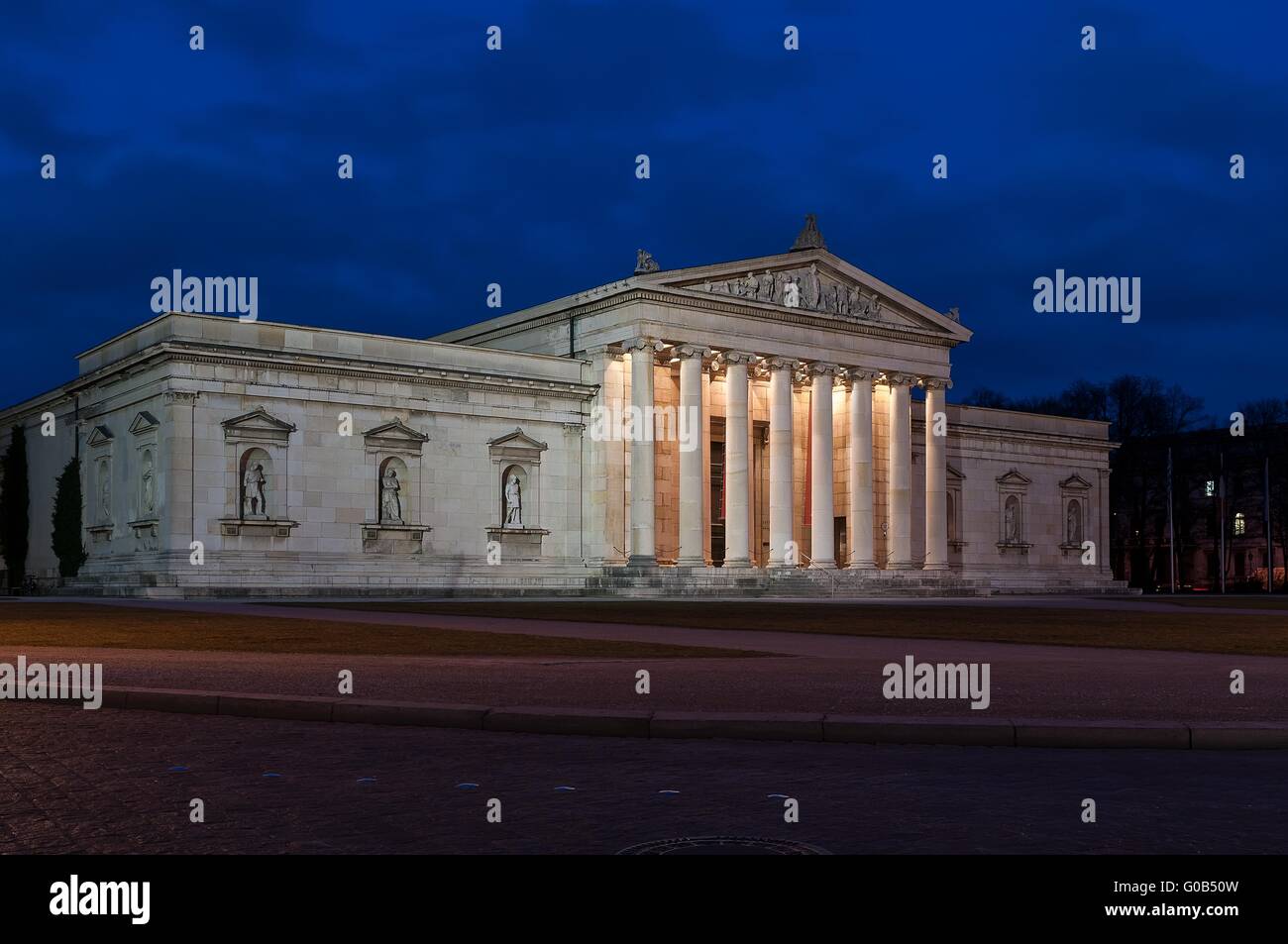 Munich Glyptothek king place Stock Photo - Alamy
