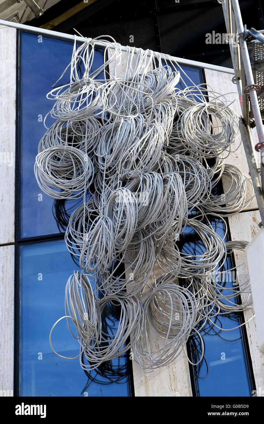 Dangle hi-res stock photography and images - Alamy