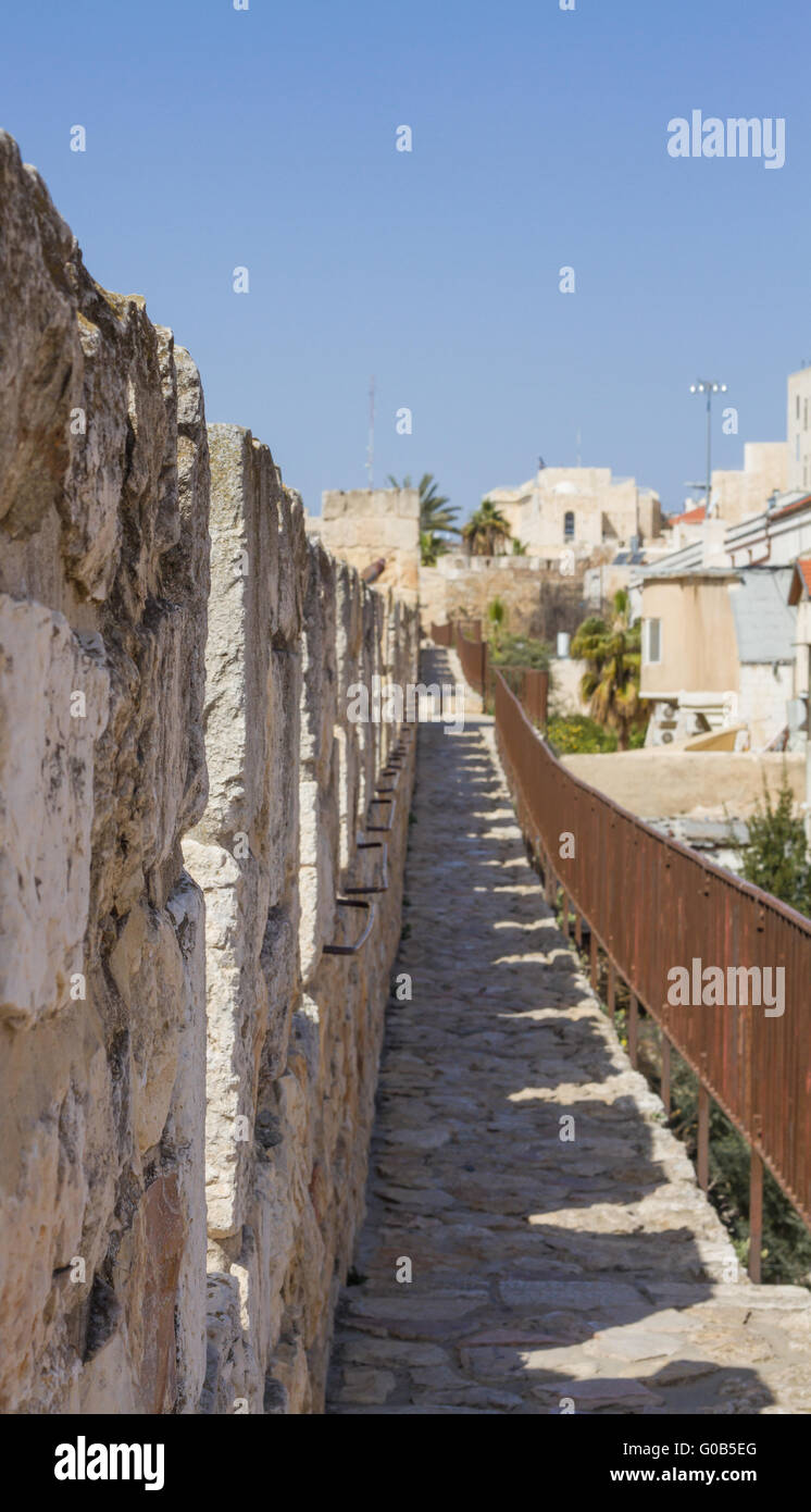Defensive wall of the ancient holy Jerusalem Stock Photo - Alamy