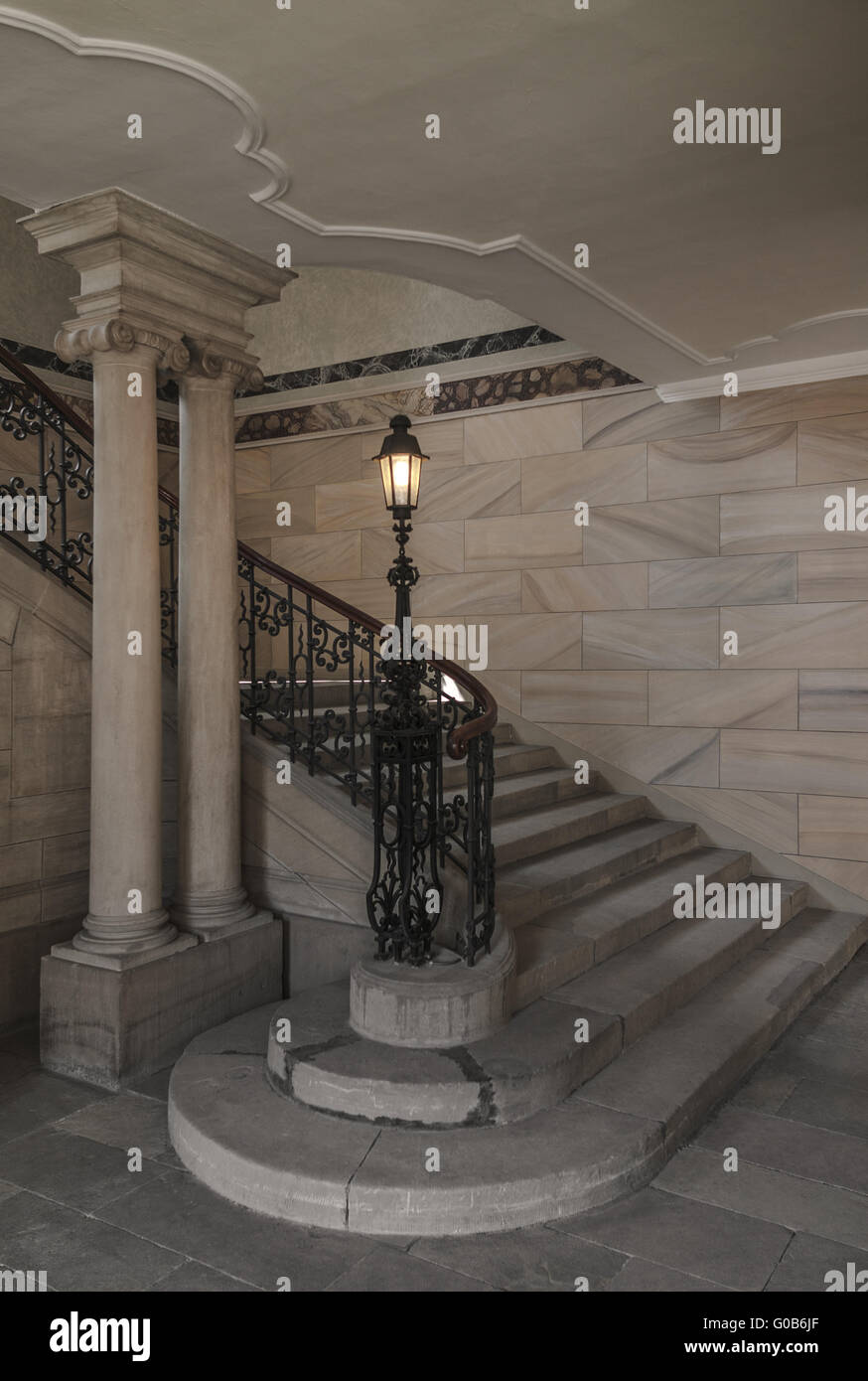 Rococo balustrade hi-res stock photography and images - Alamy