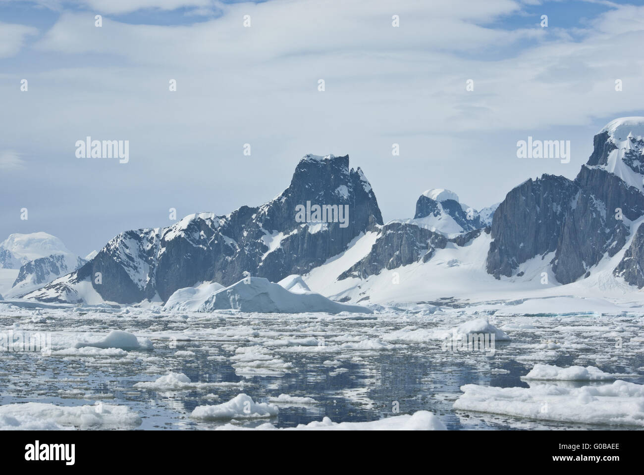 Mountains of Antarctica - 2 Stock Photo - Alamy