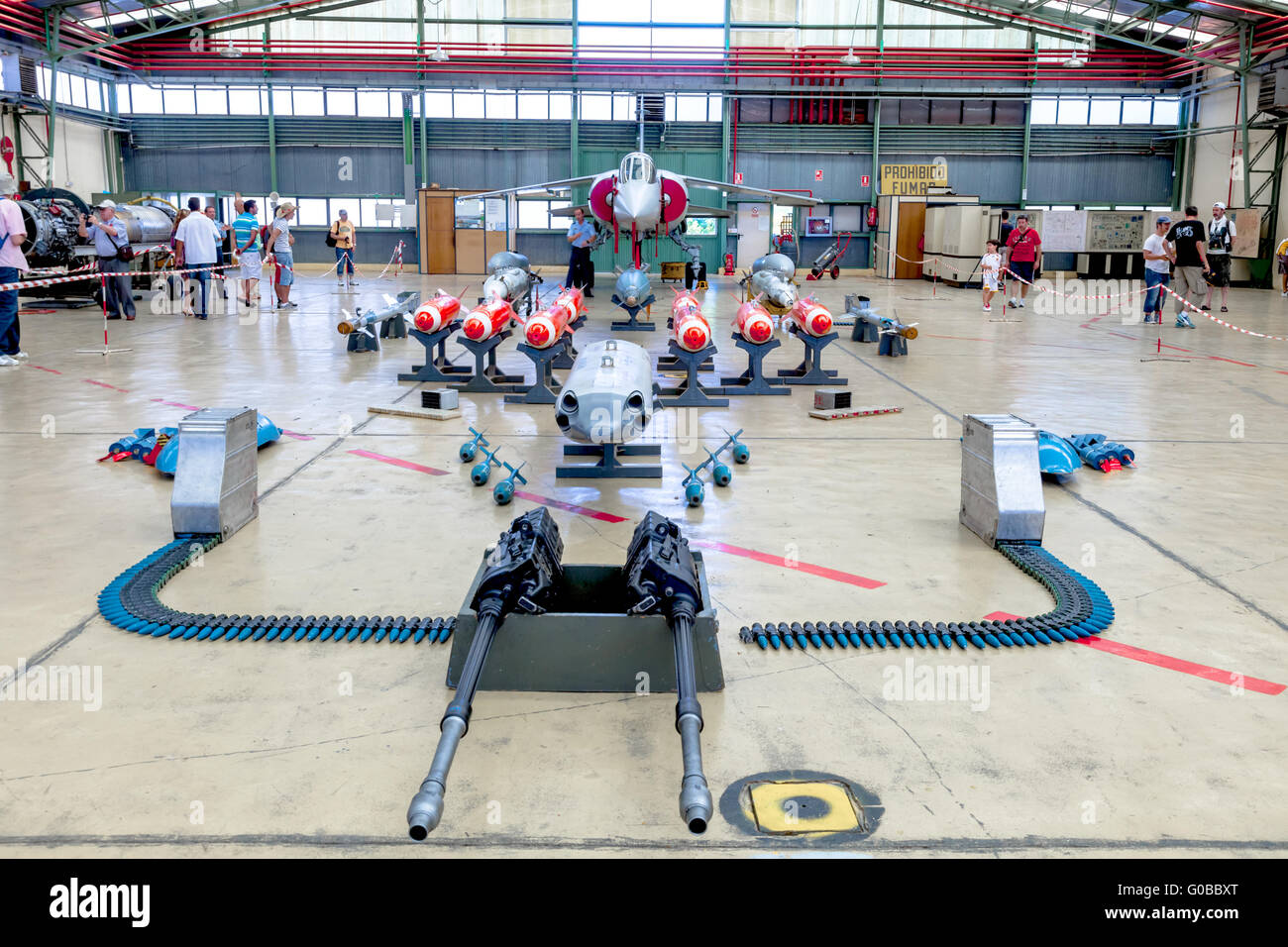 Mirage f1 engine hi-res stock photography and images - Alamy