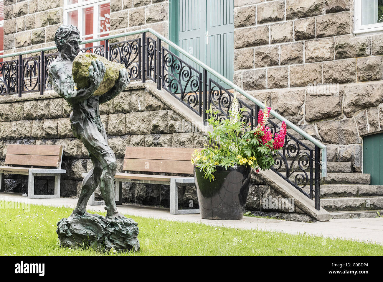 Statue man Lifting Huge Stone Torshavn Faroe Islan Stock Photo - Alamy