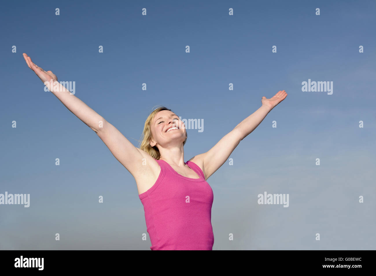 Sky spreading hi-res stock photography and images - Alamy