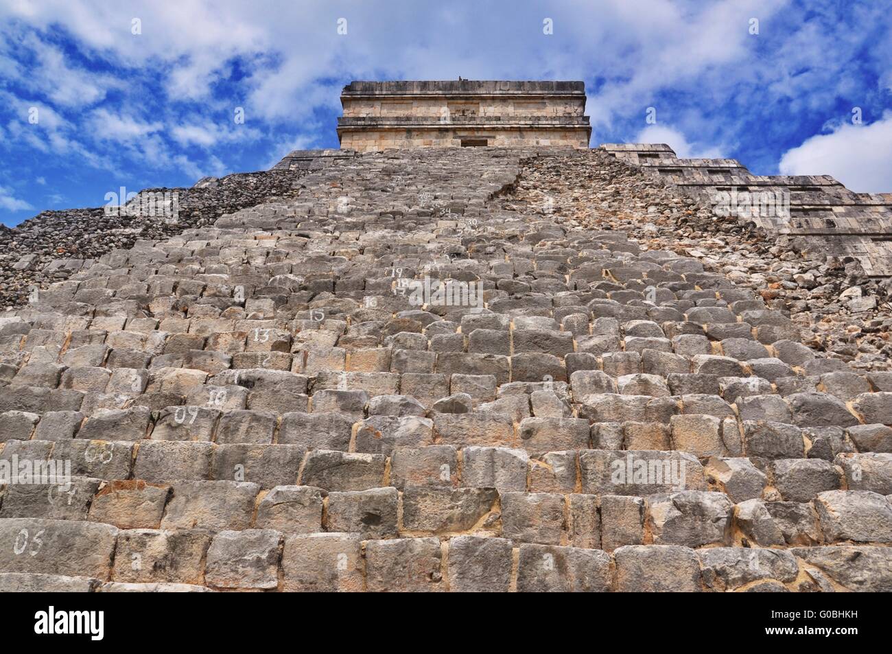 Ruine maya hi-res stock photography and images - Alamy