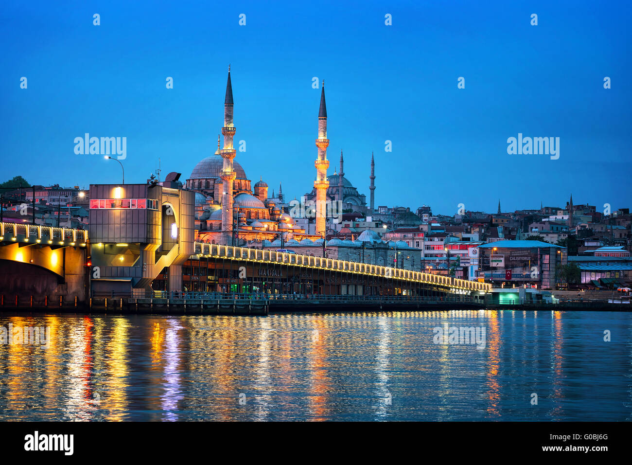 Galata Bridge at night. Istanbul, Turkey Stock Photo - Alamy