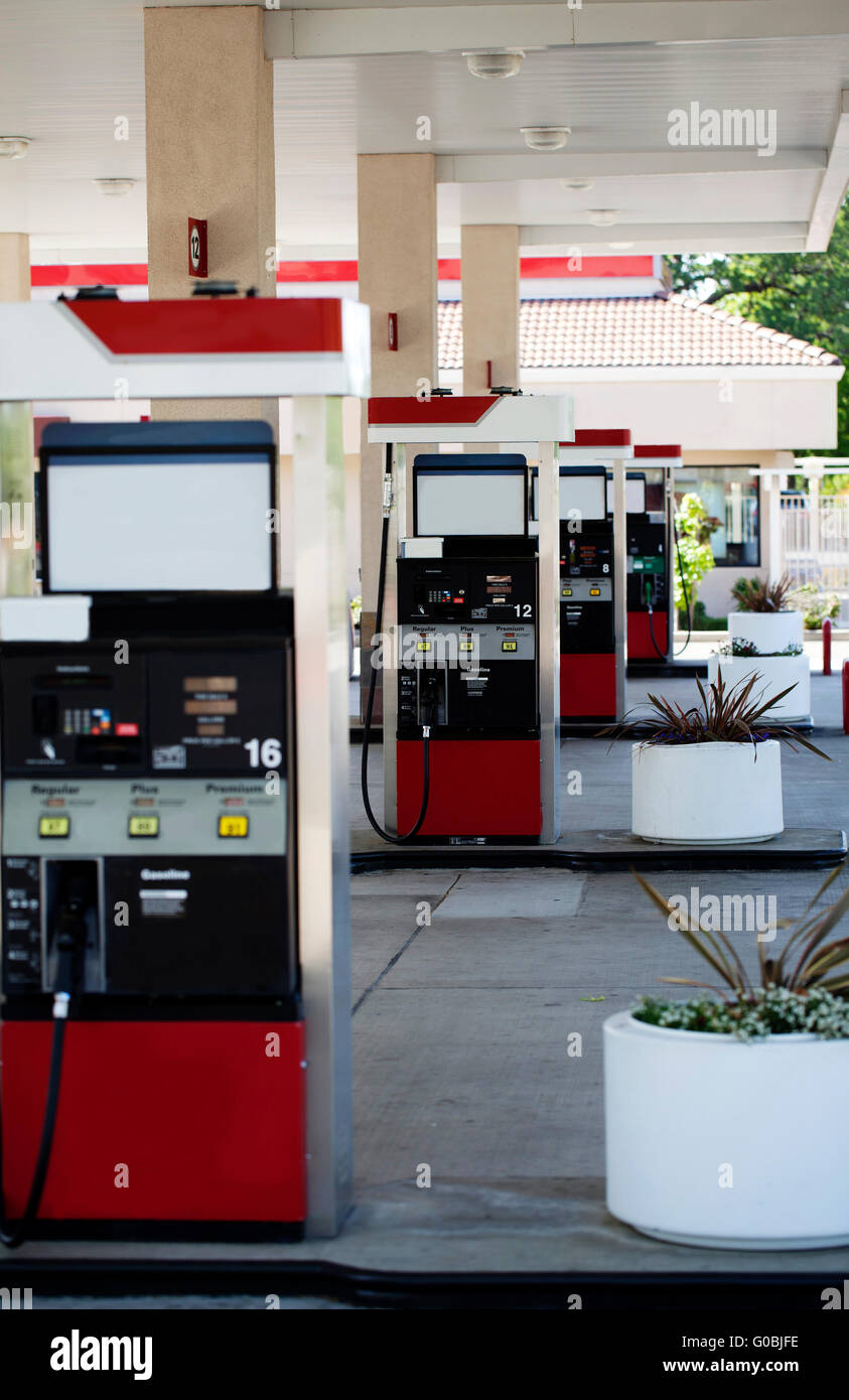 Transportation without gas hi-res stock photography and images - Alamy