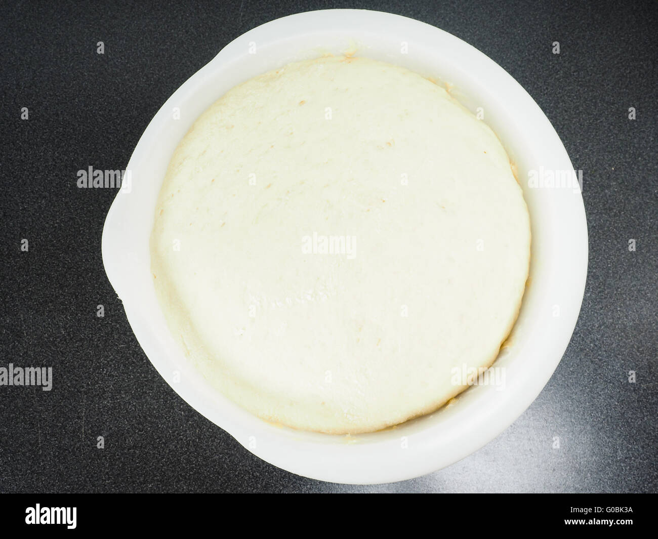 Proofing dough hi-res stock photography and images - Alamy
