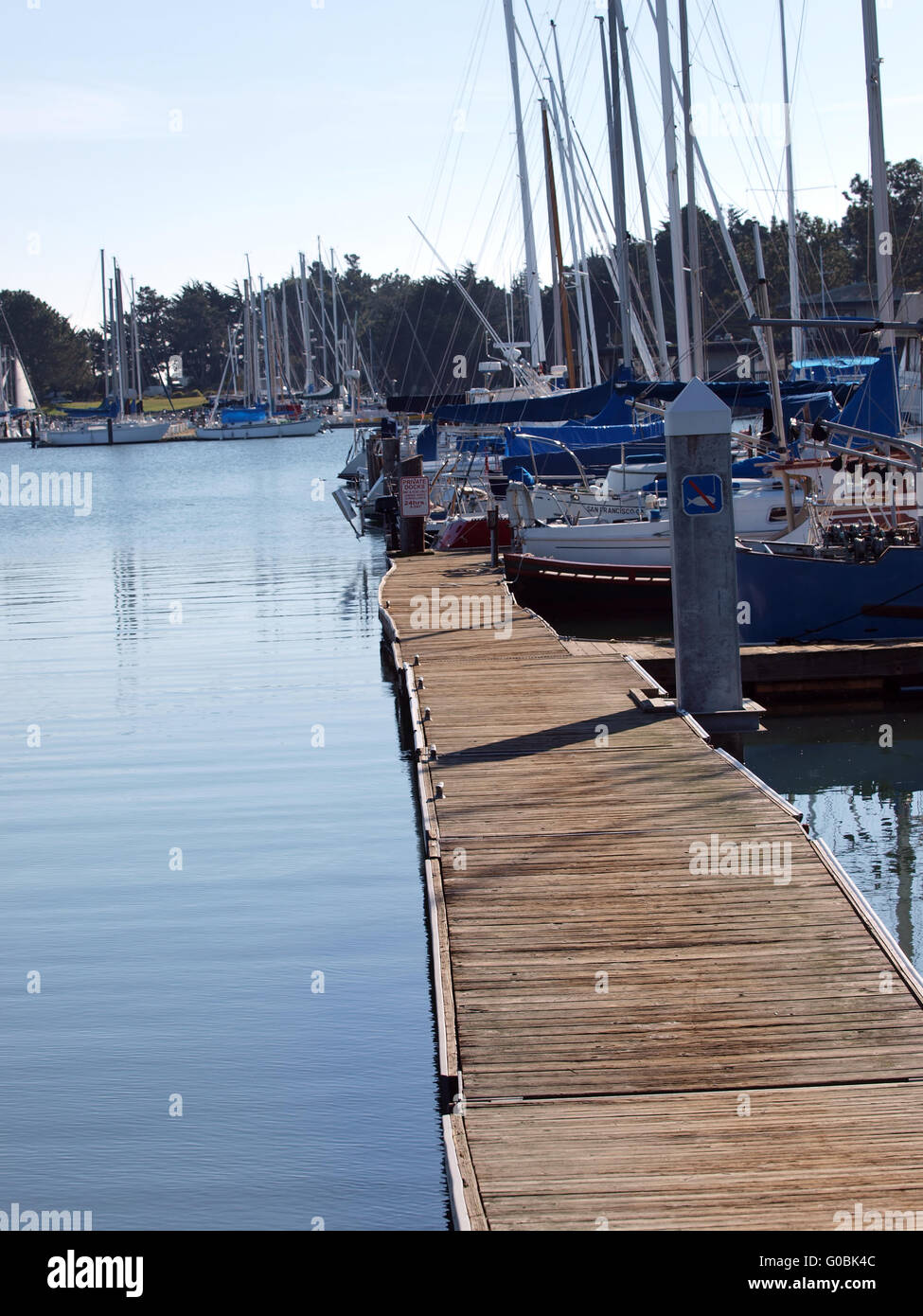 Marina dock hi-res stock photography and images - Alamy