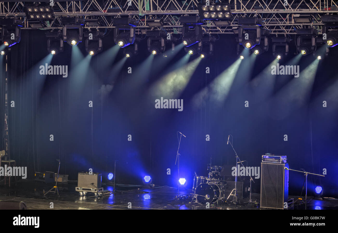 Empty rock stage hi-res stock photography and images - Alamy