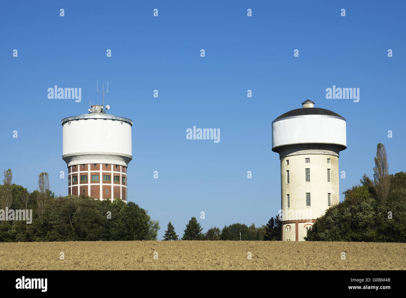 Watertowers hi-res stock photography and images - Alamy
