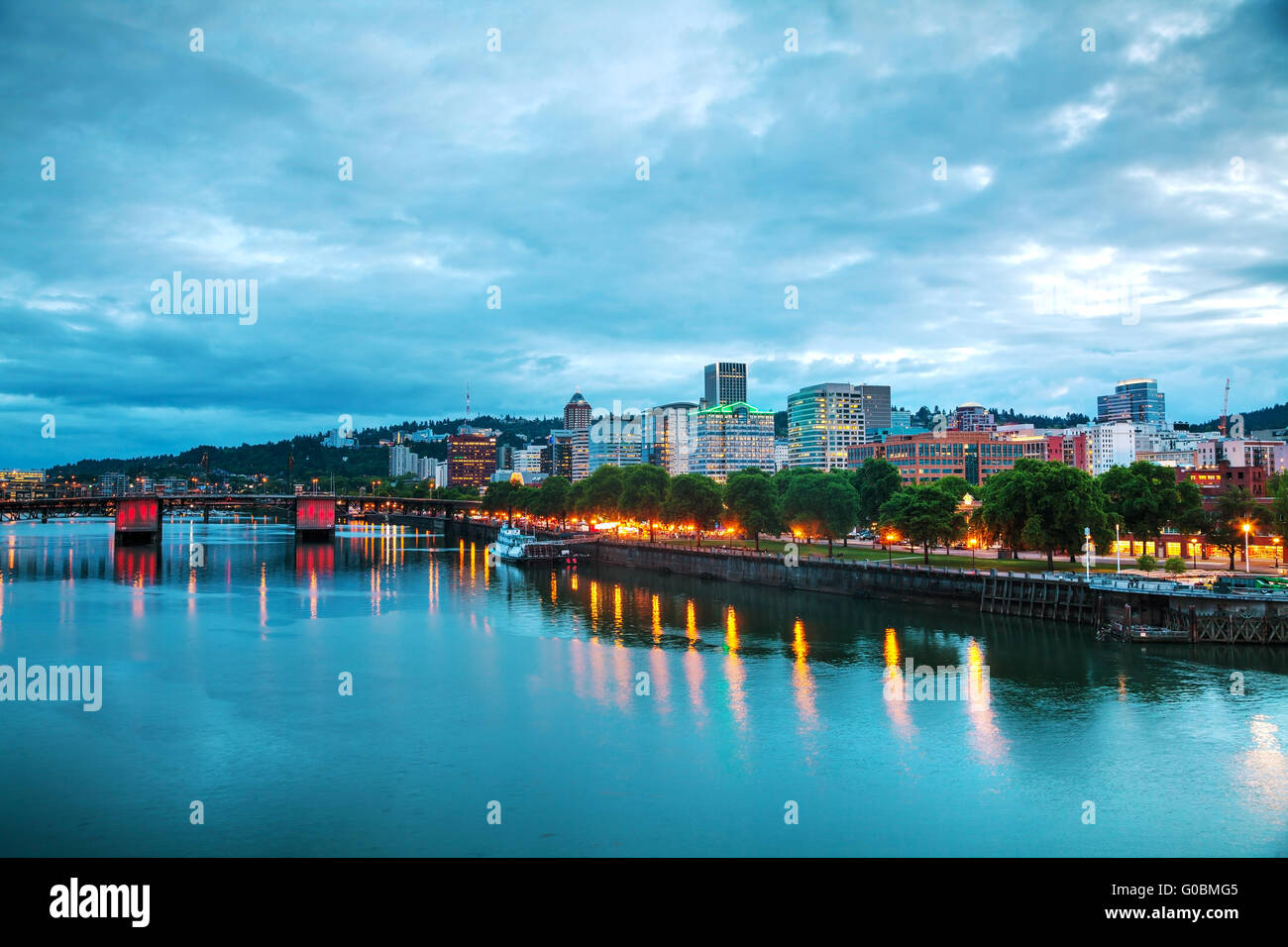 Downtown Portland cityscape at the night time Stock Photo - Alamy
