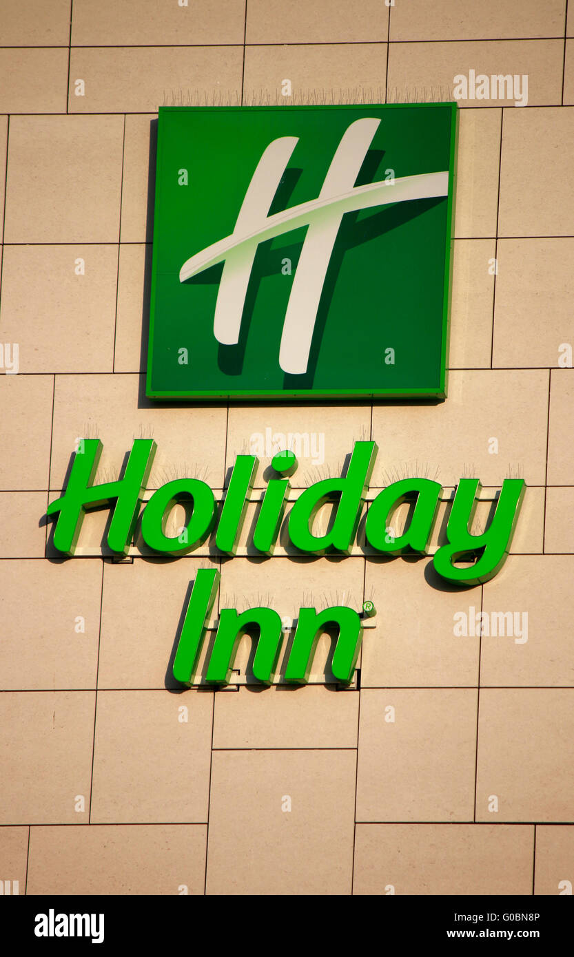 Holiday inn logo hi-res stock photography and images - Alamy