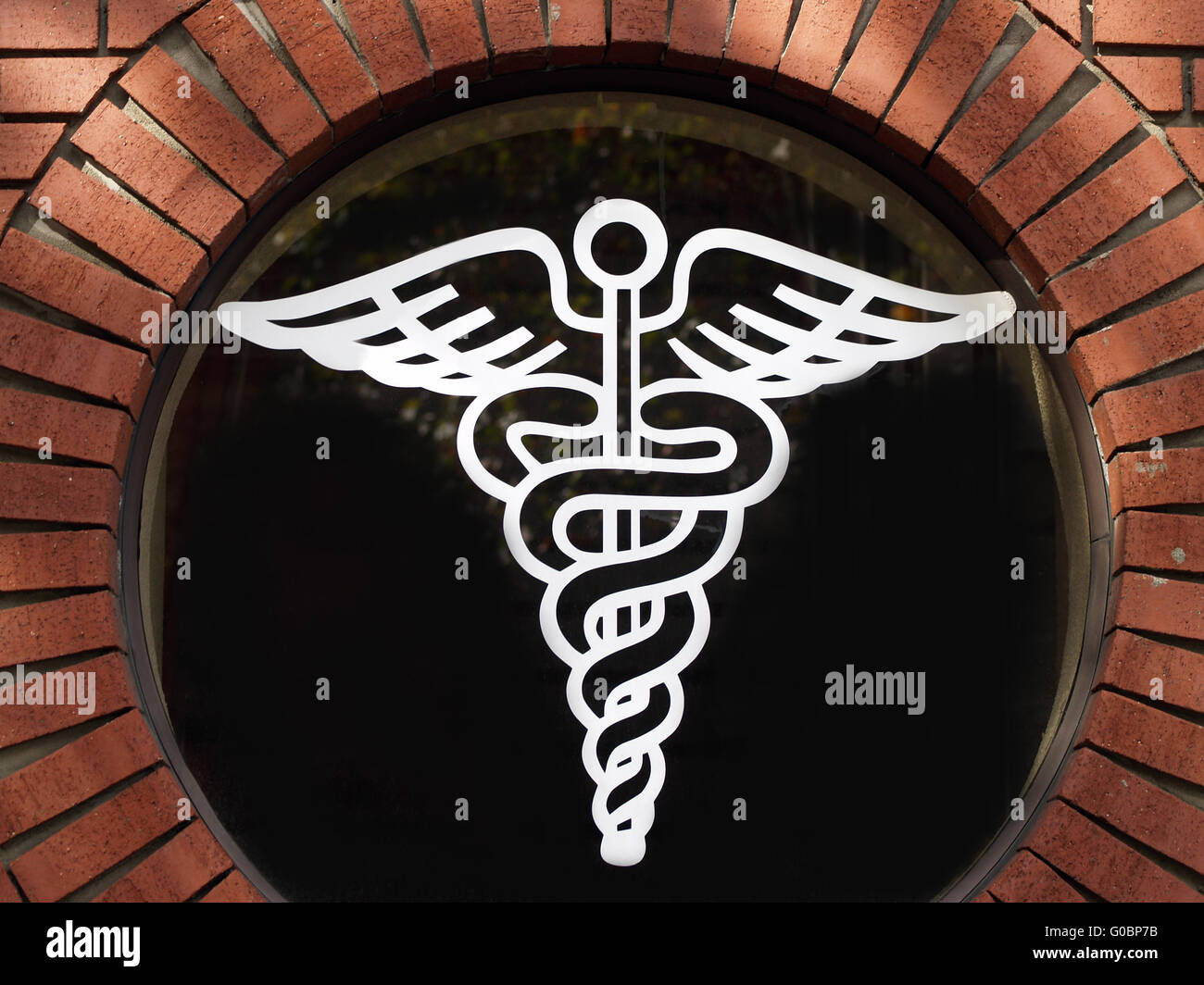 Medical symbol hi-res stock photography and images - Alamy
