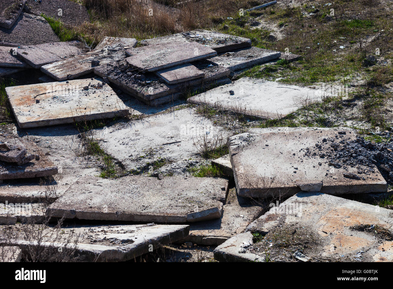 Heap of the old concrete blocks Stock Photo - Alamy