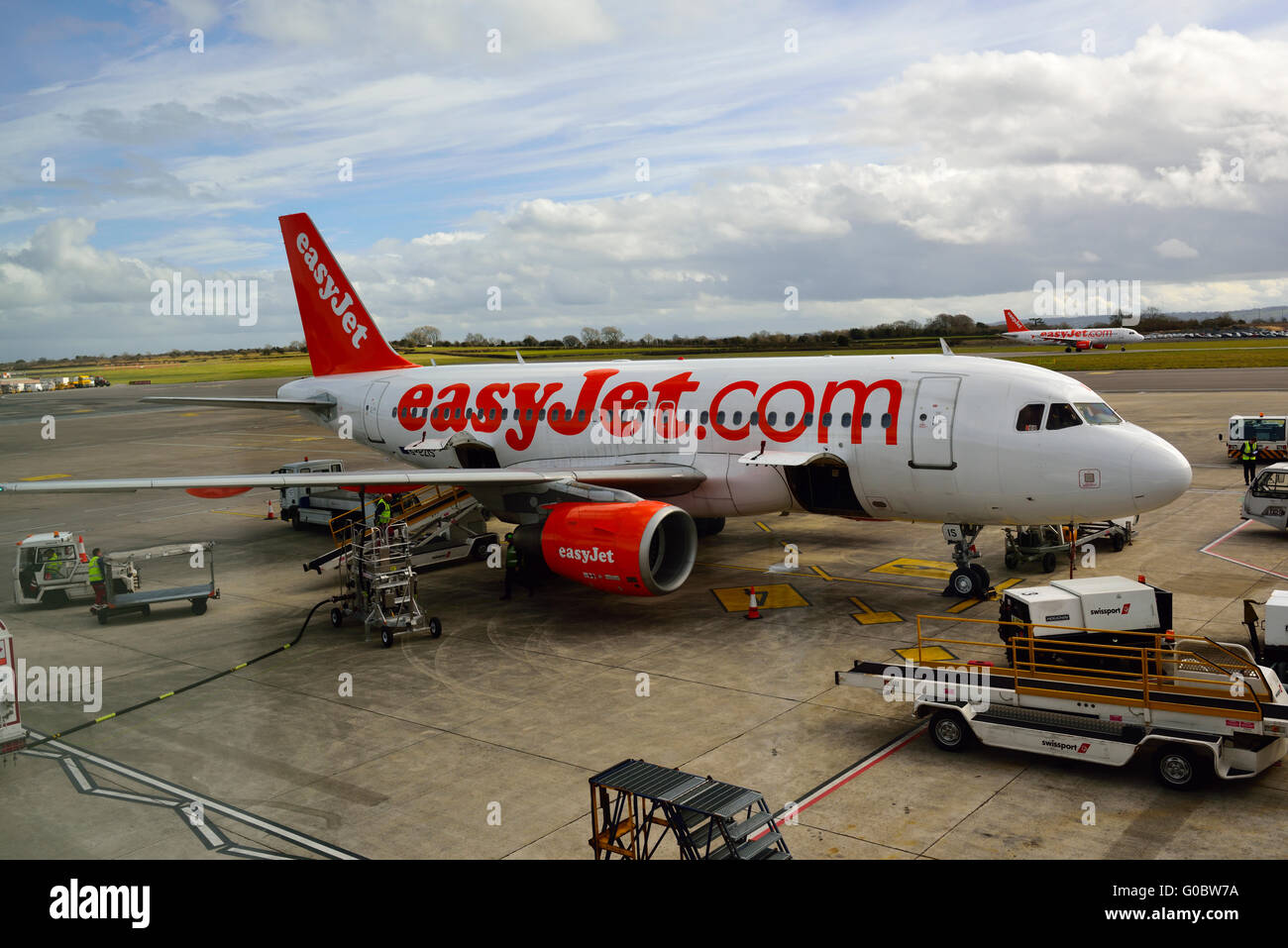 Plane on the ground hi-res stock photography and images - Alamy