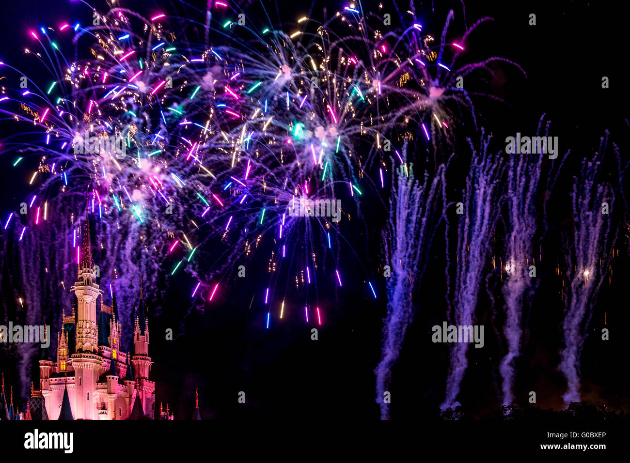 Wishes nighttime spectacular fireworks Stock Photo - Alamy