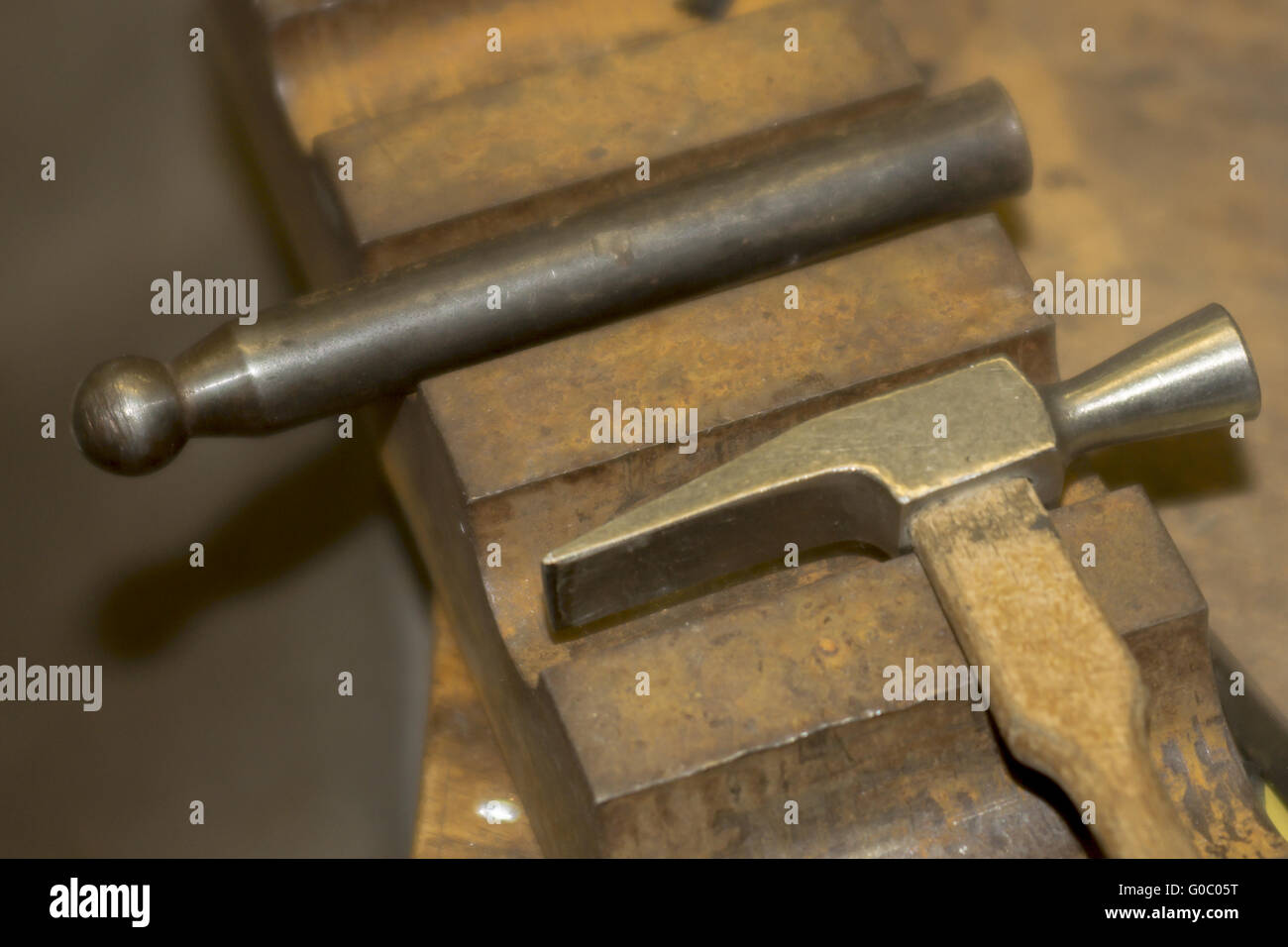 hammer and punch Stock Photo - Alamy