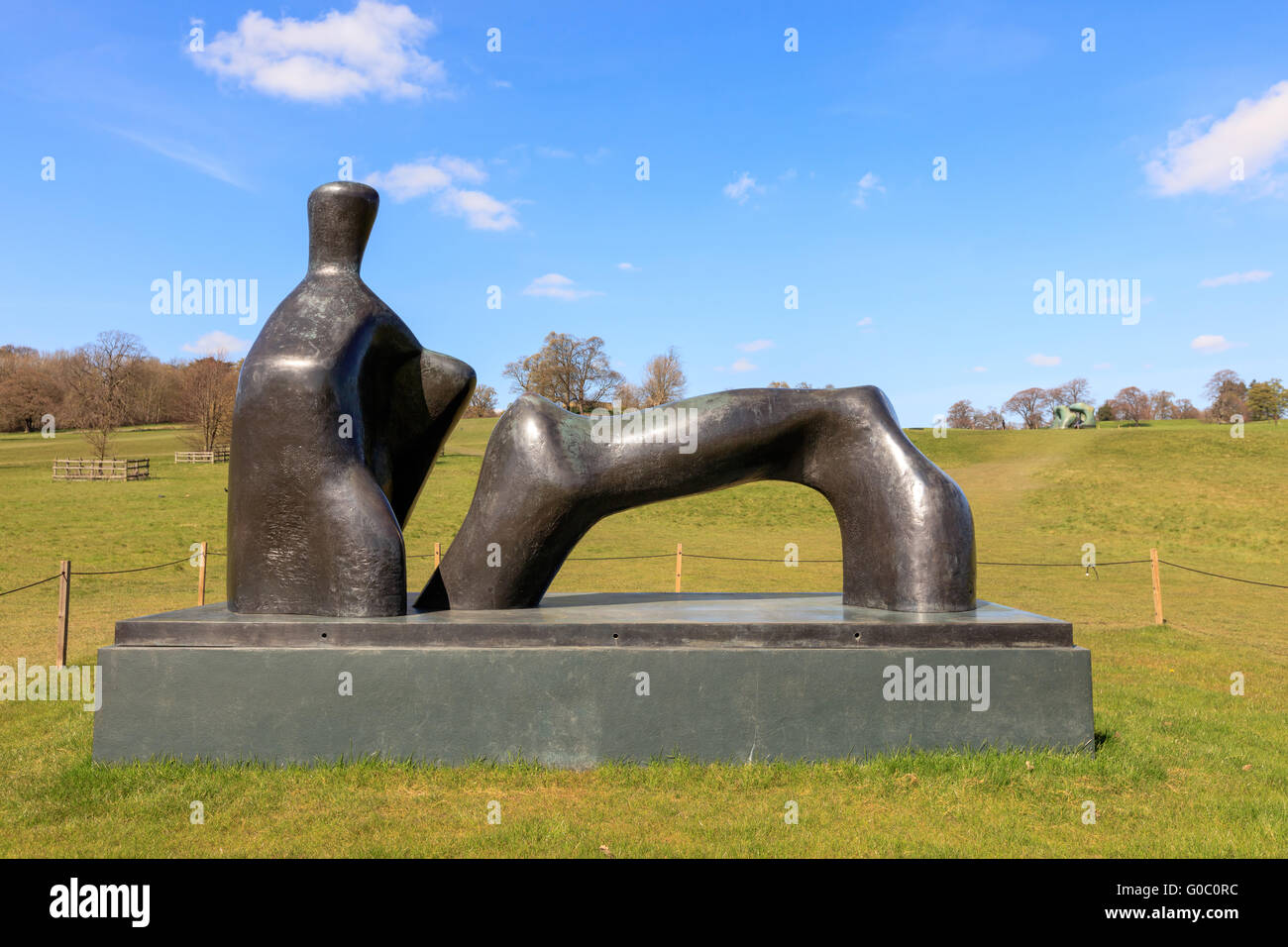 Reclining Figure bronze sculpture by Henry Moore in Yorkshire Sculpture ...