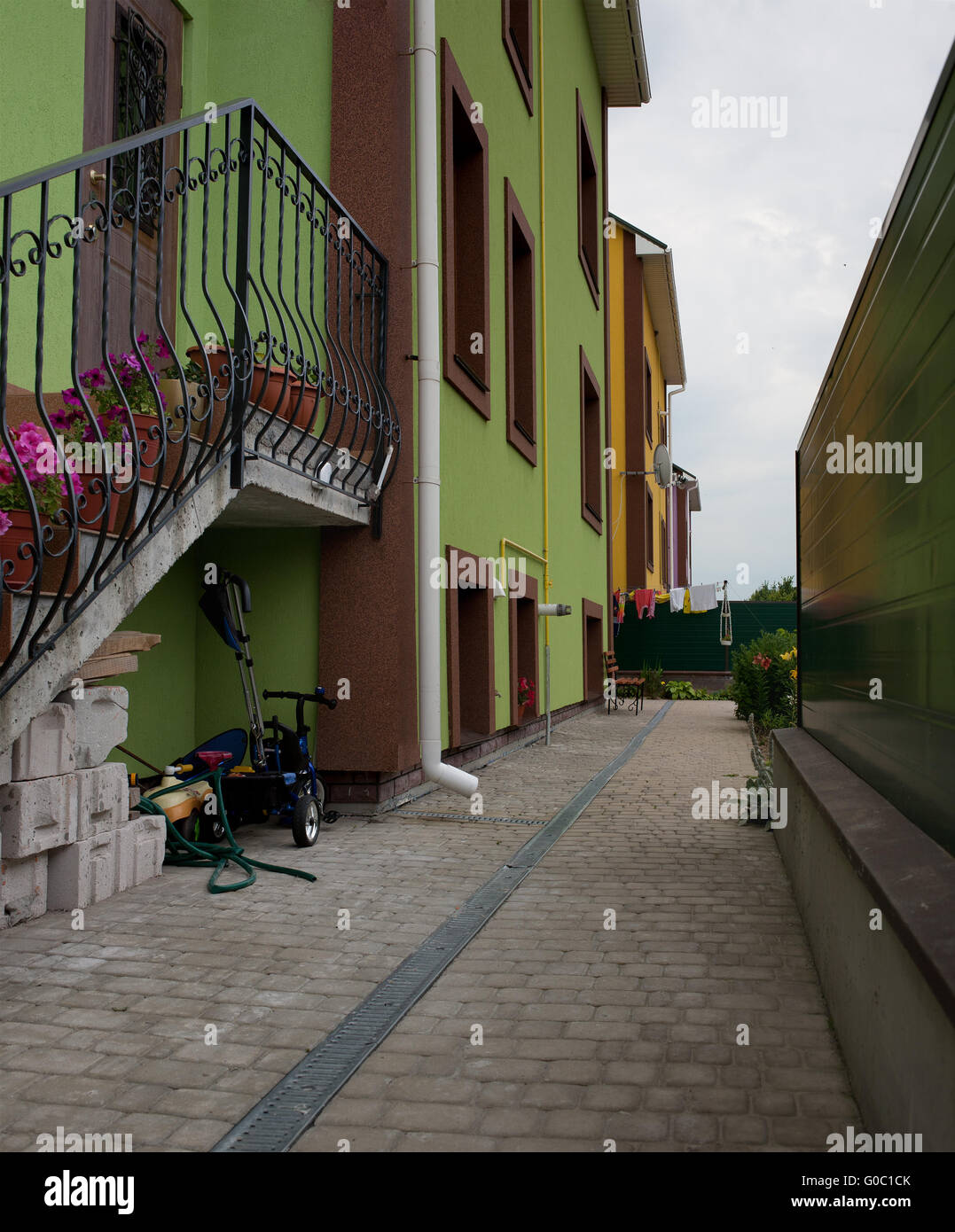Interior courtyard buildings Stock Photo - Alamy
