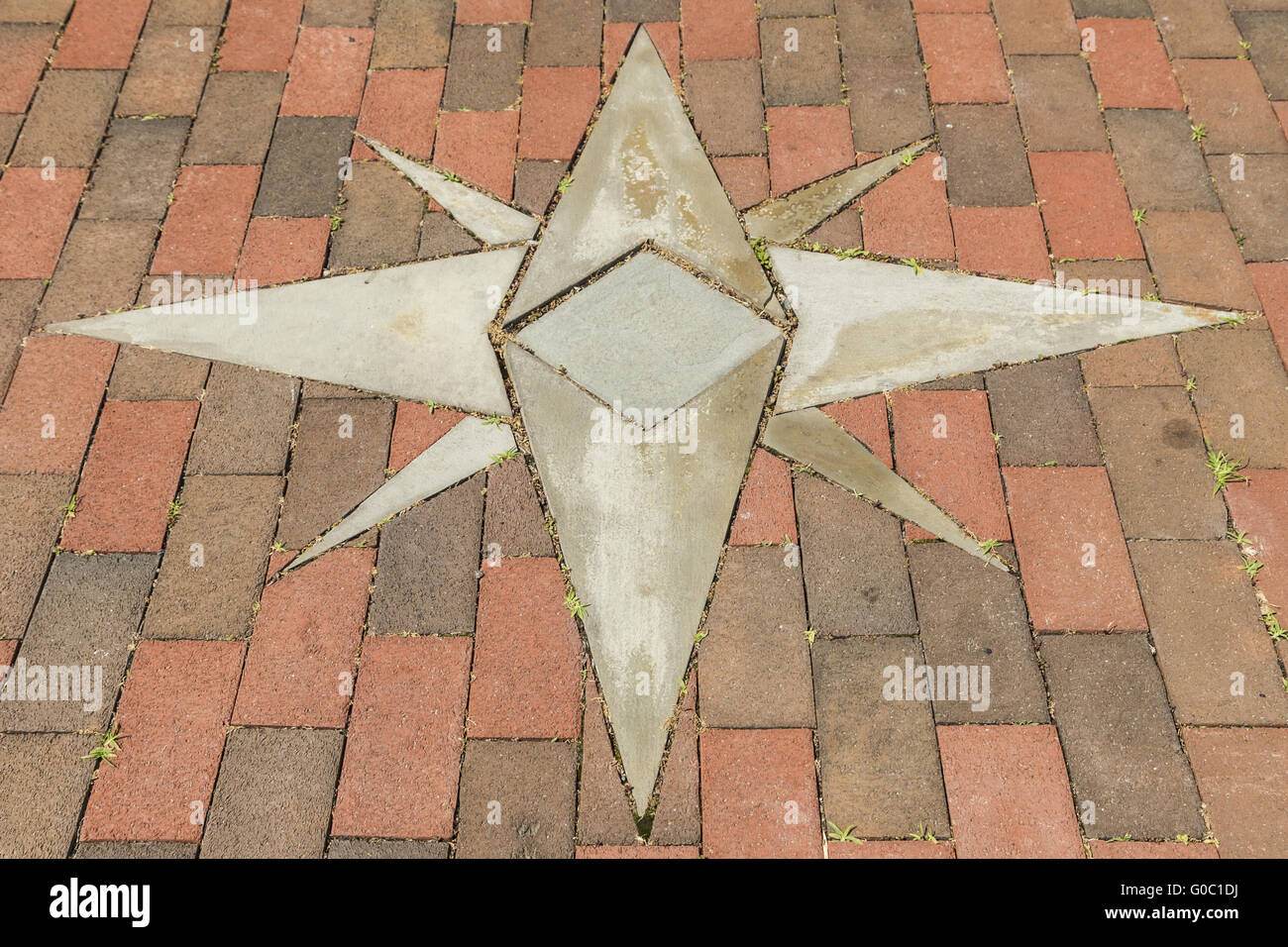 Geometric brickwork hi-res stock photography and images - Alamy