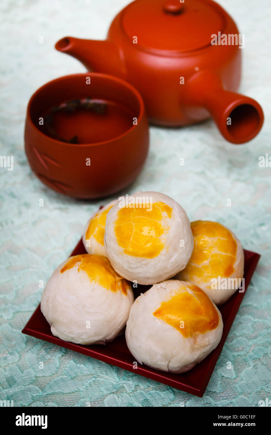 Chinese ancient dessert called 'Pia', Chinese pastry or moon cake ...