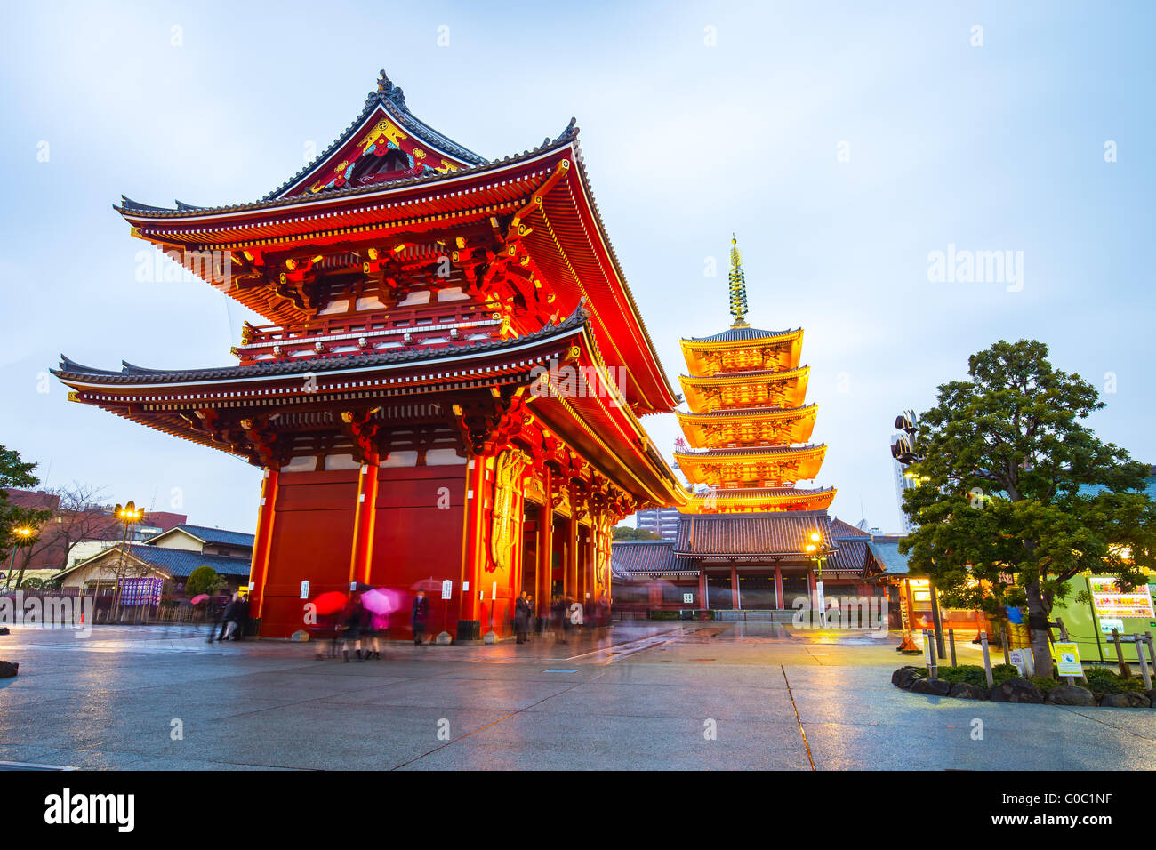 Tokyo senso ji hi-res stock photography and images - Alamy