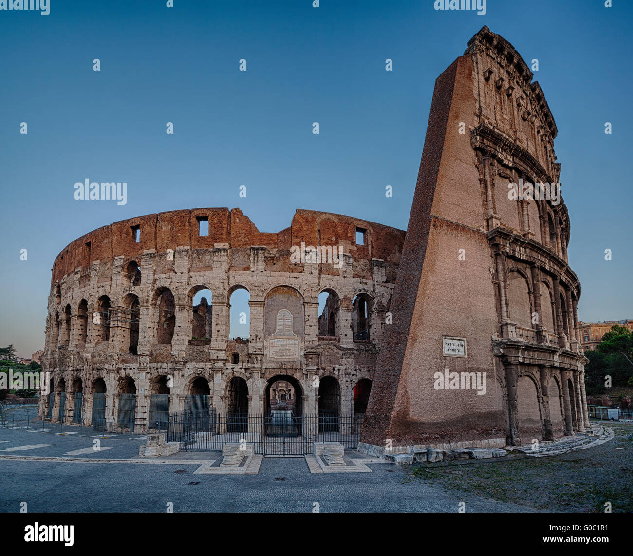 Stadium building gladiator building hi-res stock photography and images ...