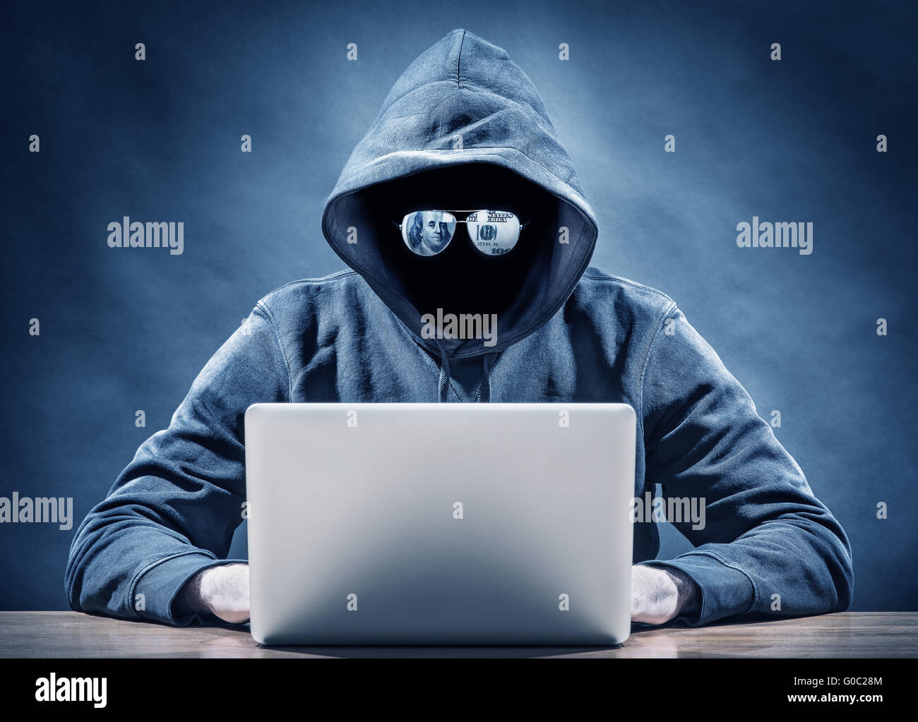 Fraud identity hi-res stock photography and images - Alamy