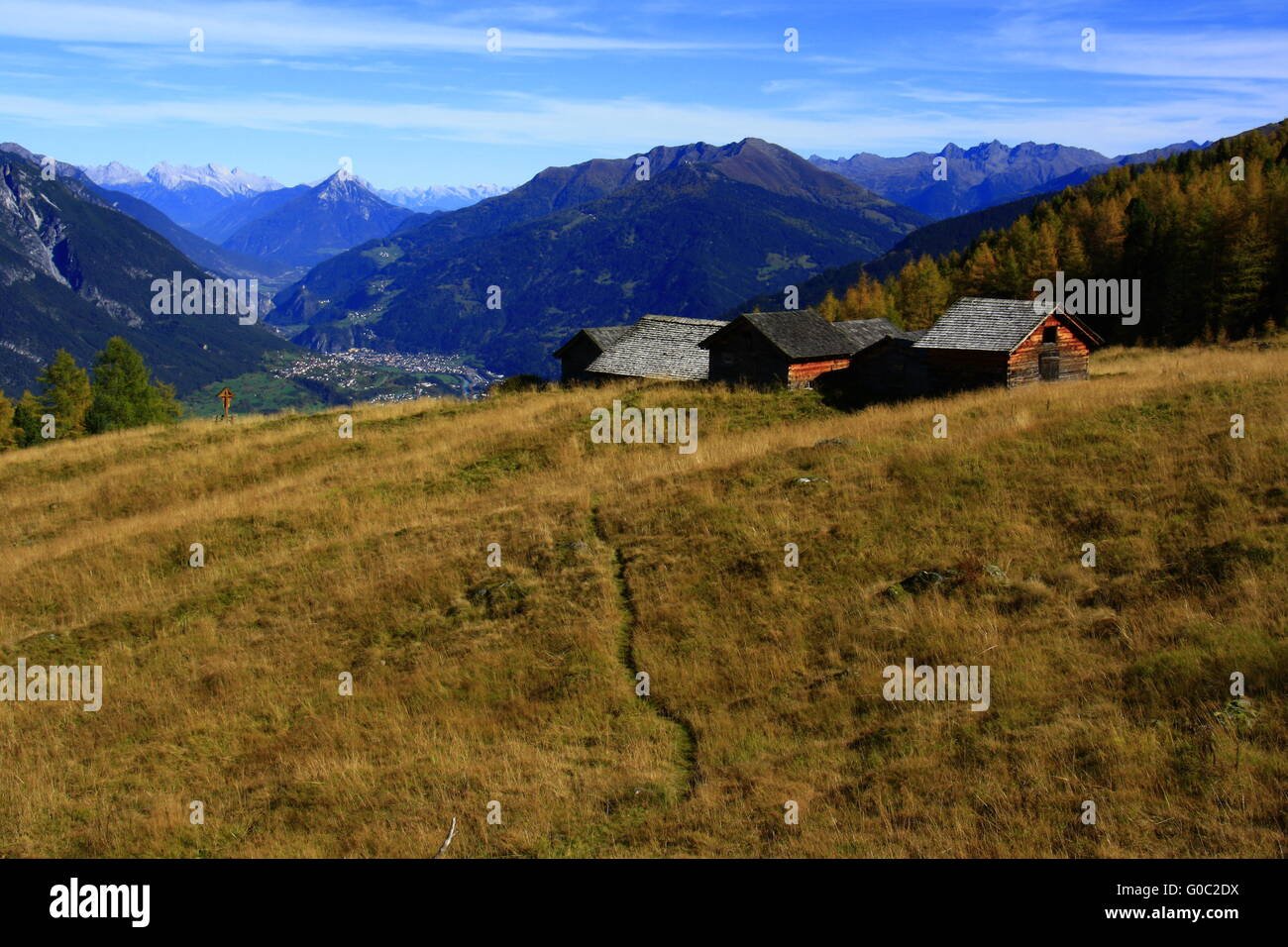 Tyrolean chalet hi-res stock photography and images - Alamy