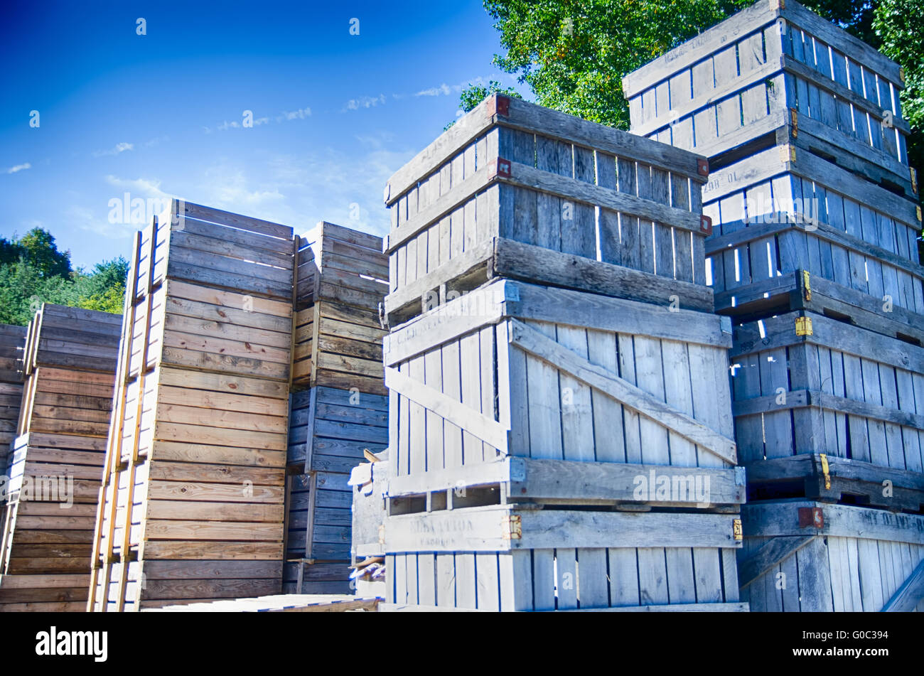 Orchard storage boxes hi-res stock photography and images - Alamy