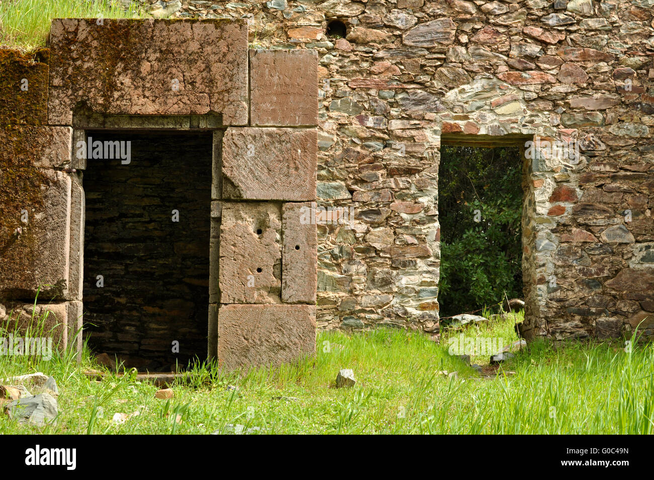 Secret passage hi-res stock photography and images - Alamy