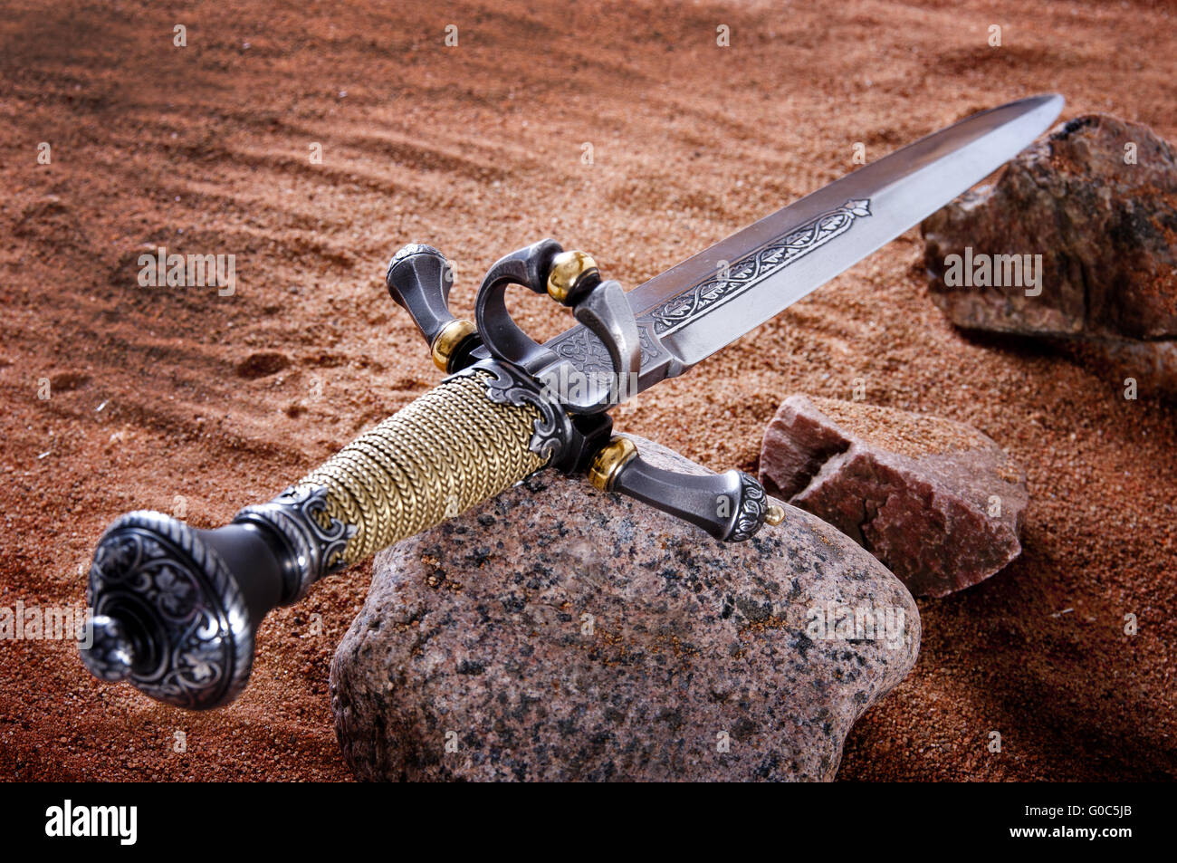 Ancient dagger hi-res stock photography and images - Alamy