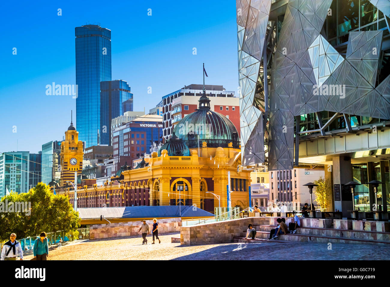 Melbourne square hi-res stock photography and images - Alamy