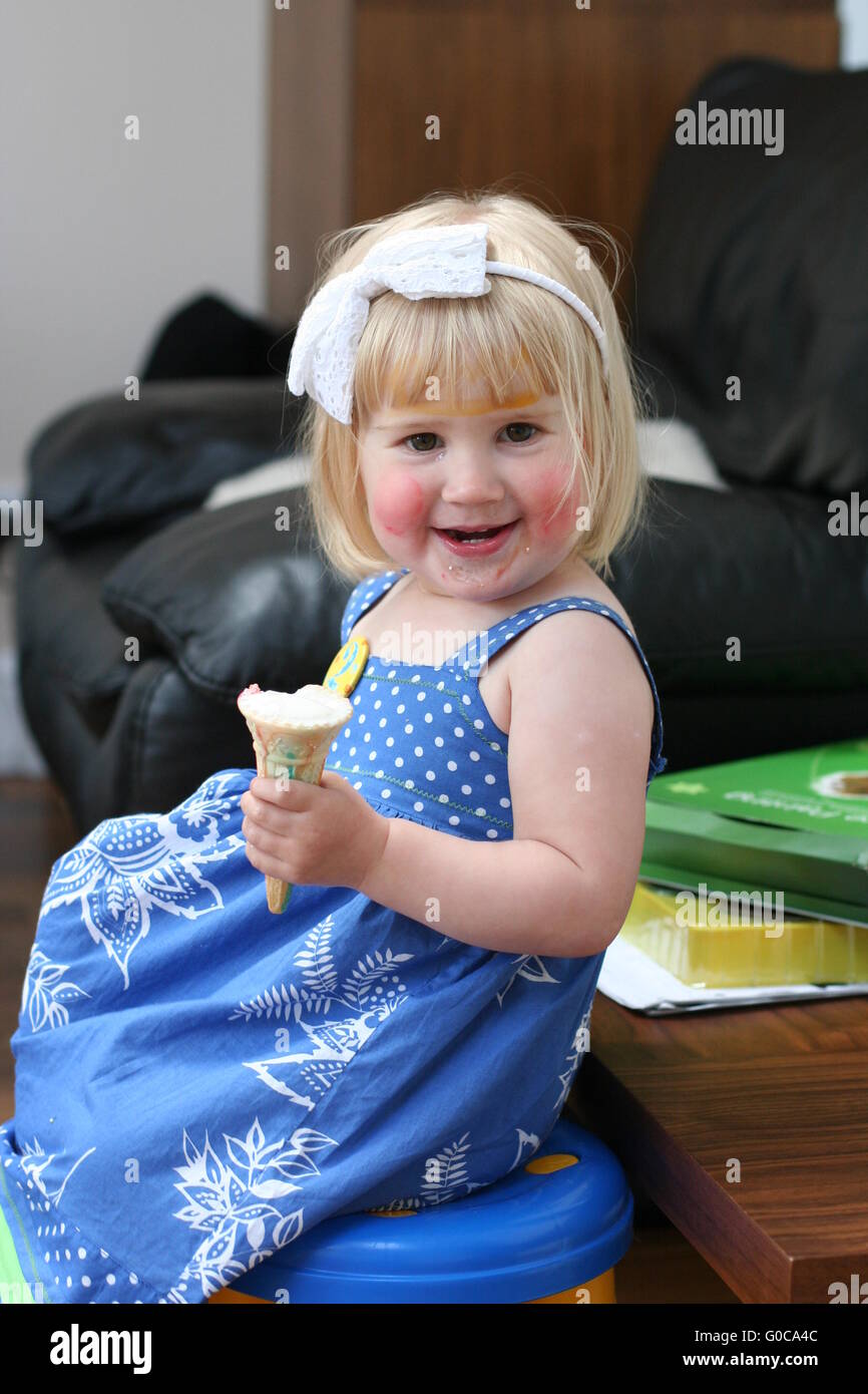 Best happy birthday hi-res stock photography and images - Alamy