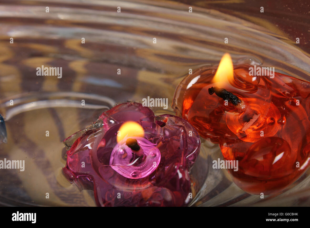 Floating candles bowl hi-res stock photography and images - Alamy