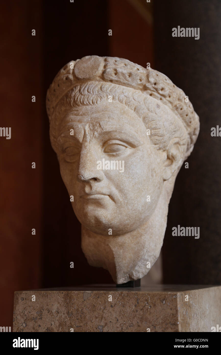 Marble sculpture emperor claudius hi-res stock photography and images ...