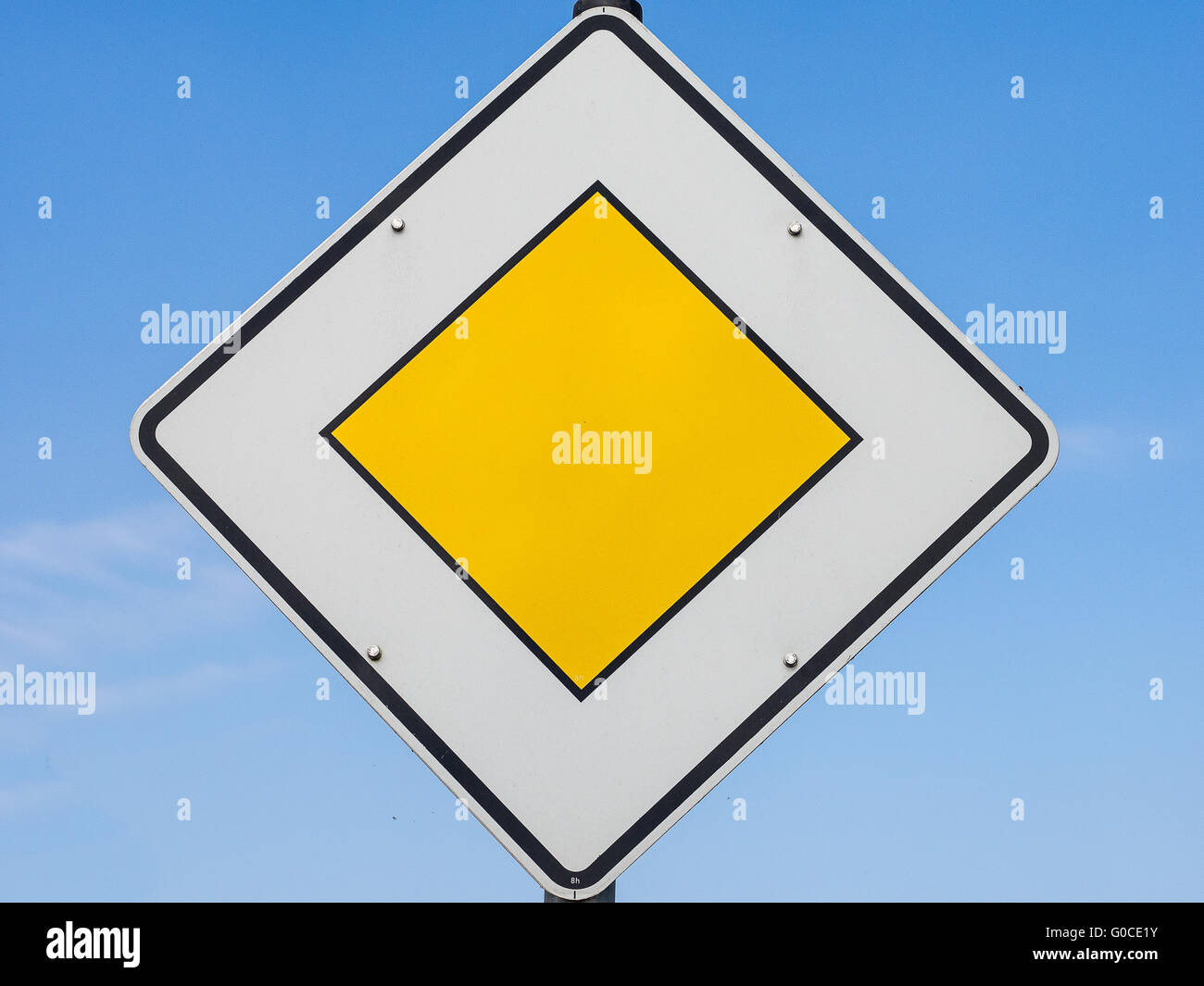 Right way traffic sign hi-res stock photography and images - Alamy