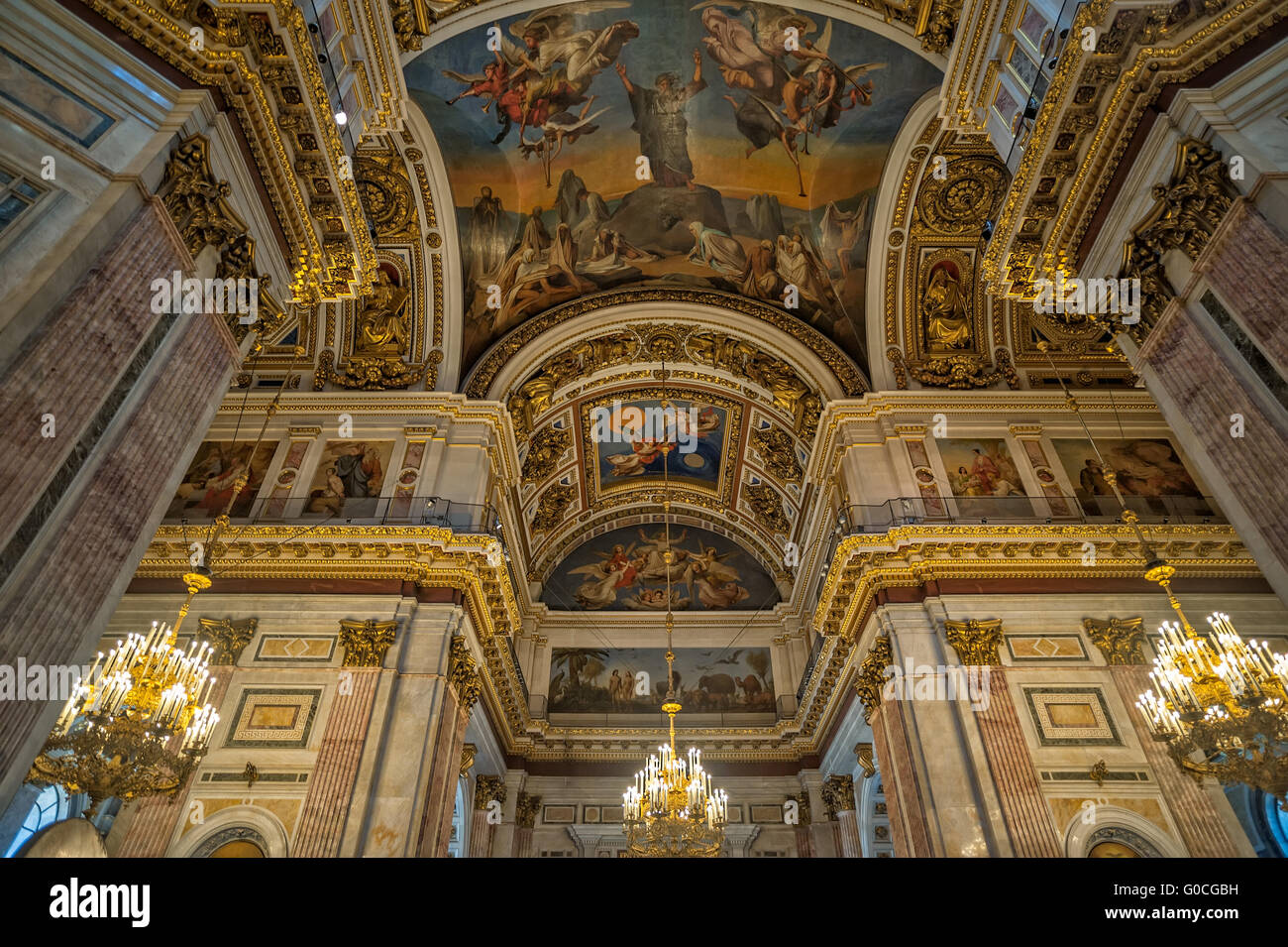 Interior of Saint Isaac's Cathedral in St. Petersb Stock Photo - Alamy