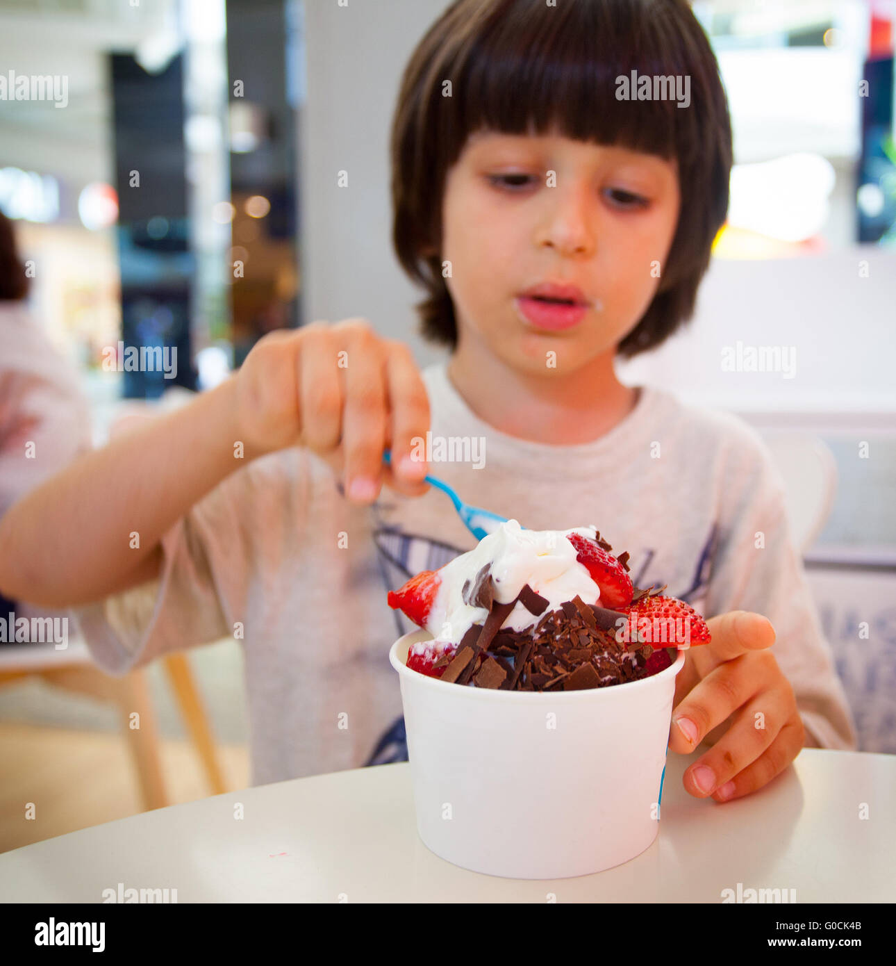 Male eating ice cream hi-res stock photography and images - Alamy