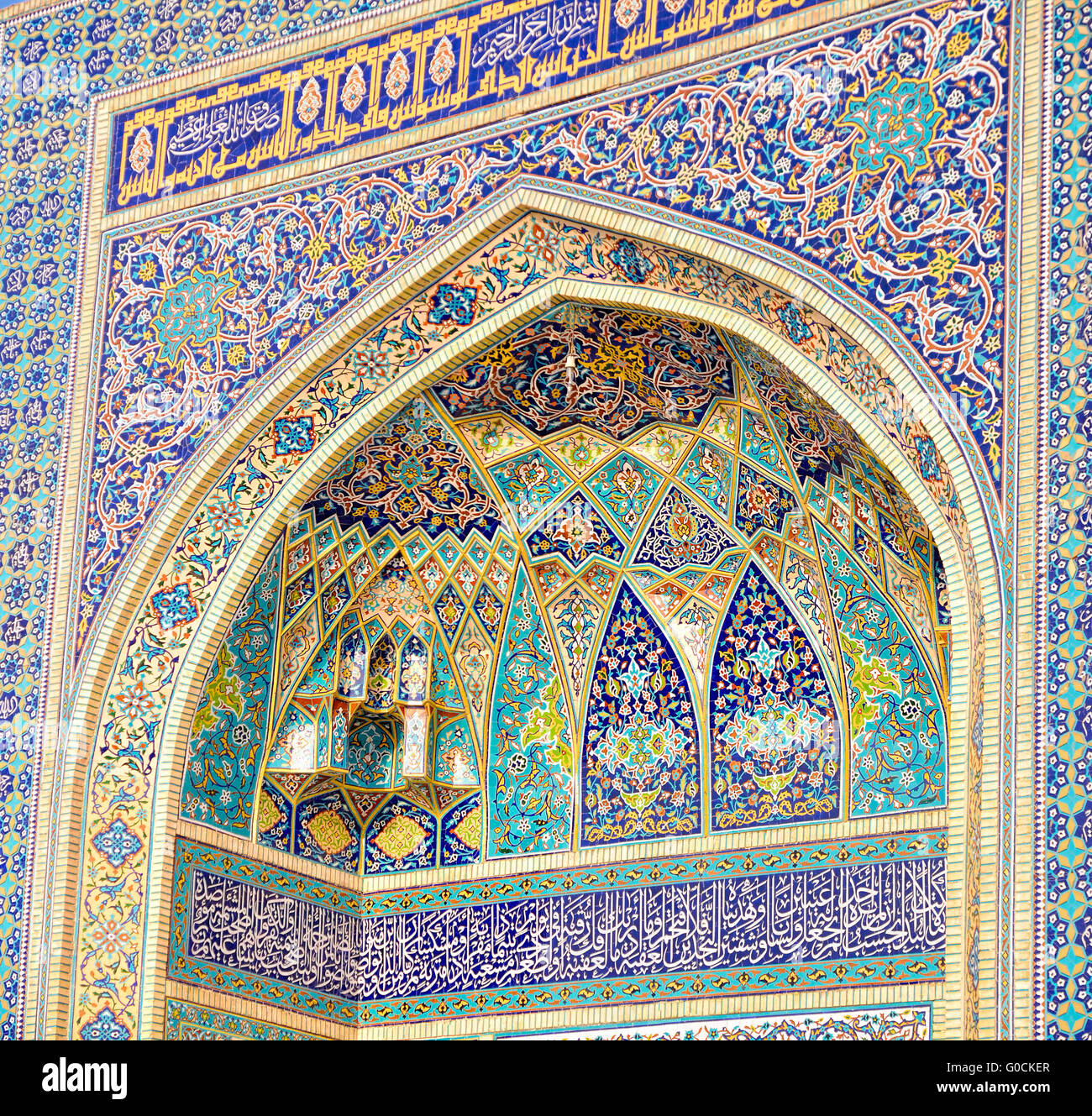 Beautiful texture of entrance to mosque in Tabas Stock Photo - Alamy