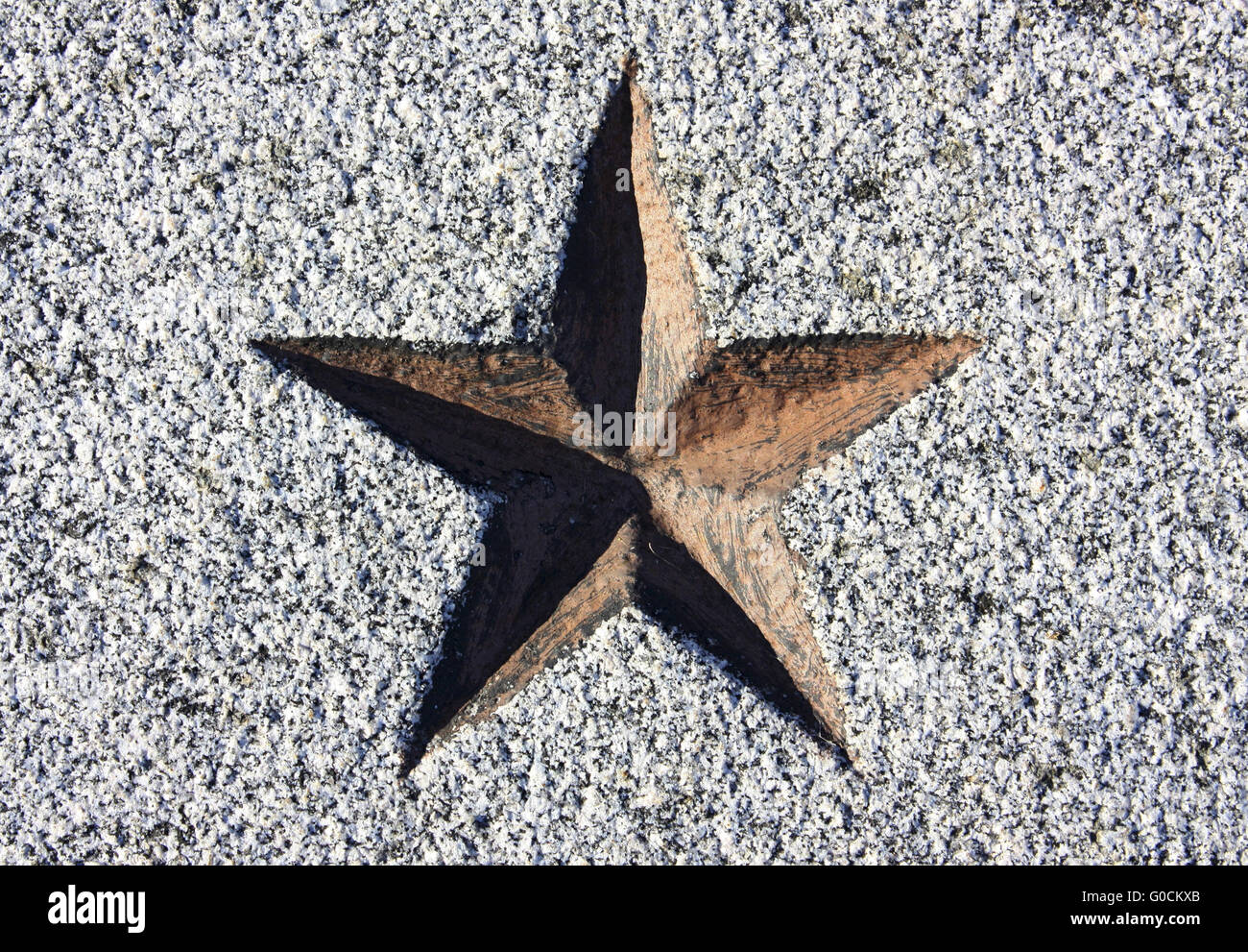 red star carved in stone Stock Photo - Alamy