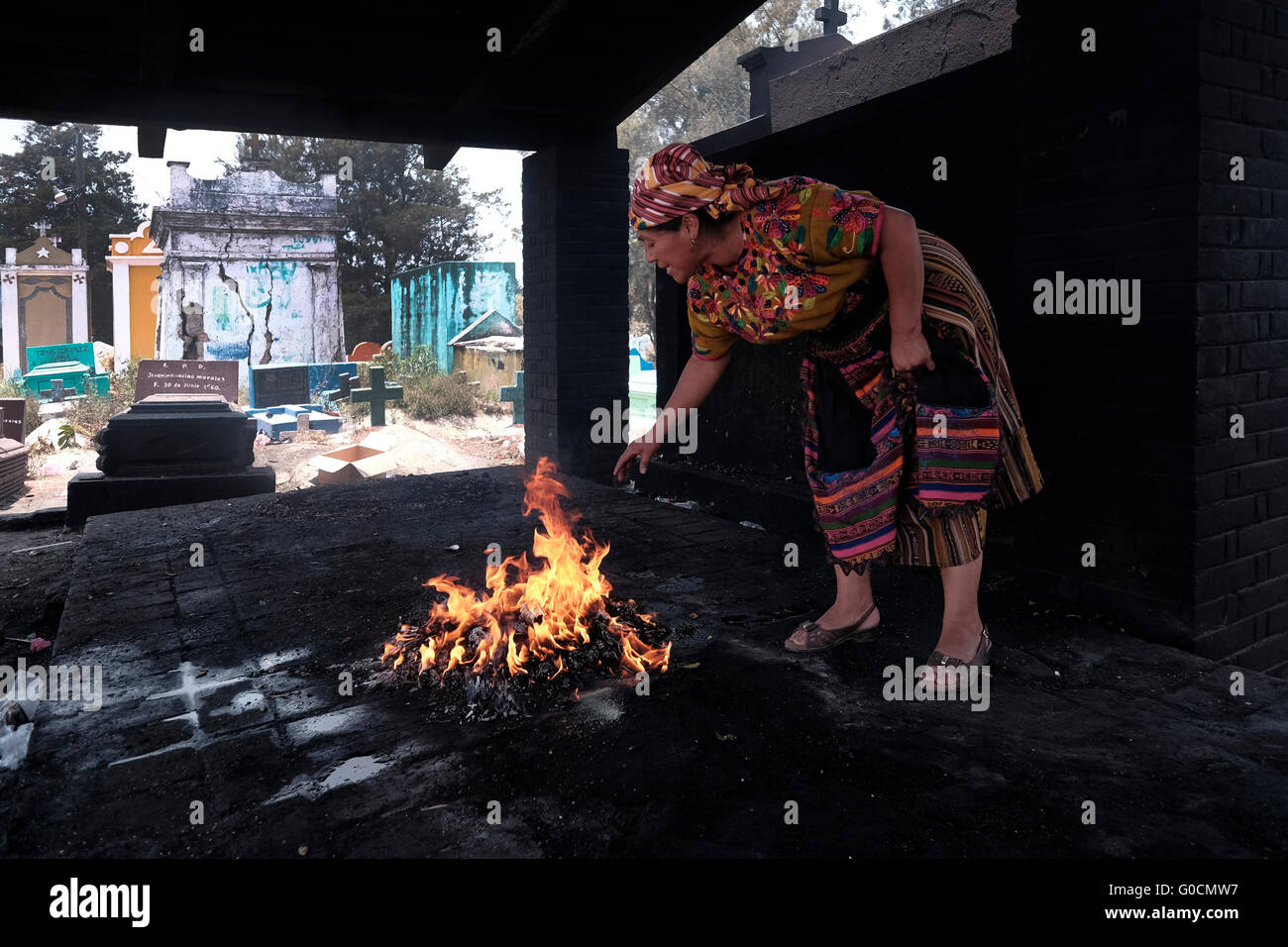 Local Perform Traditional Kiche Maya Stock Photos & Local Perform ...