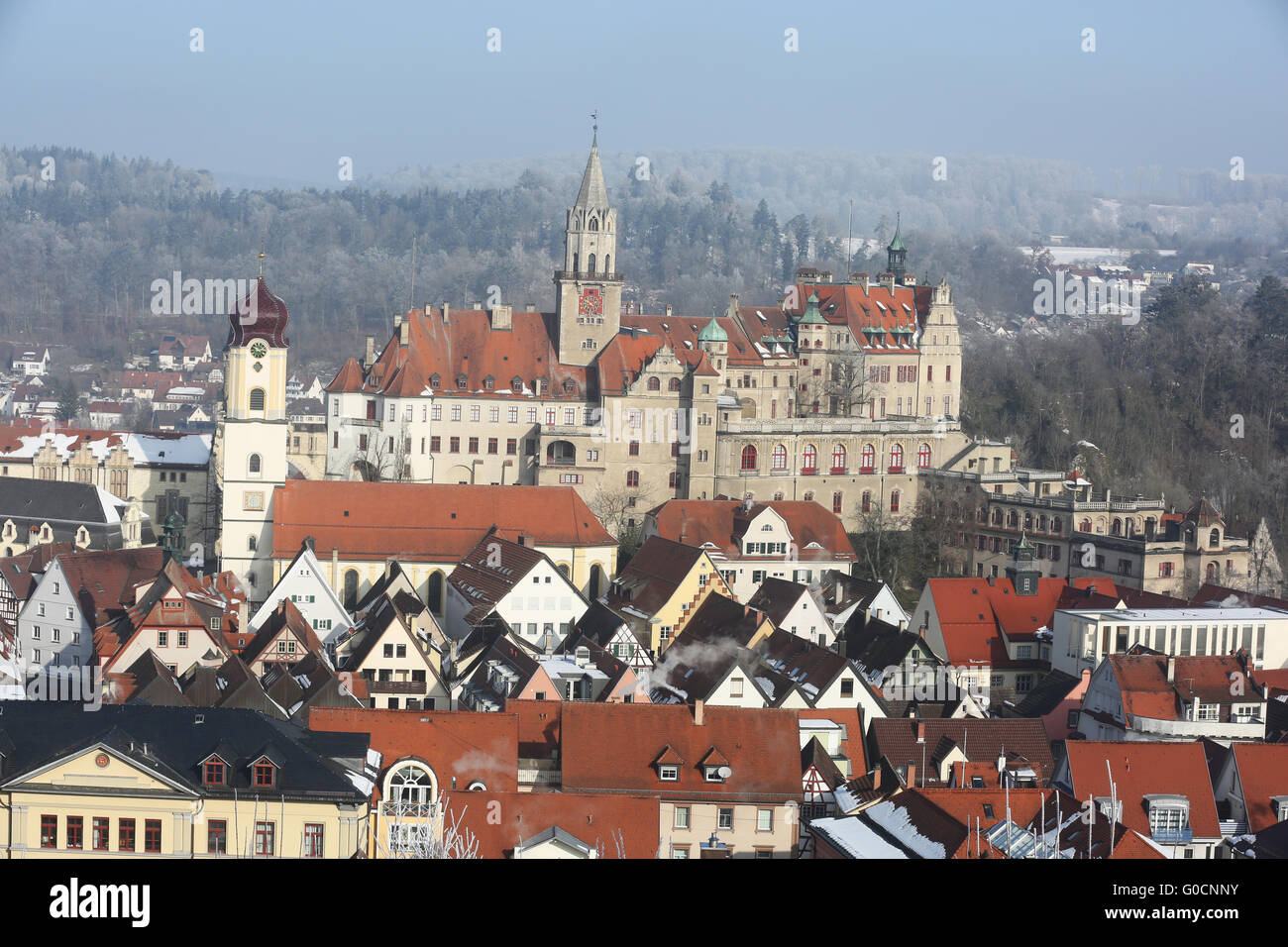 City view with sigmaringen castle hi-res stock photography and images ...