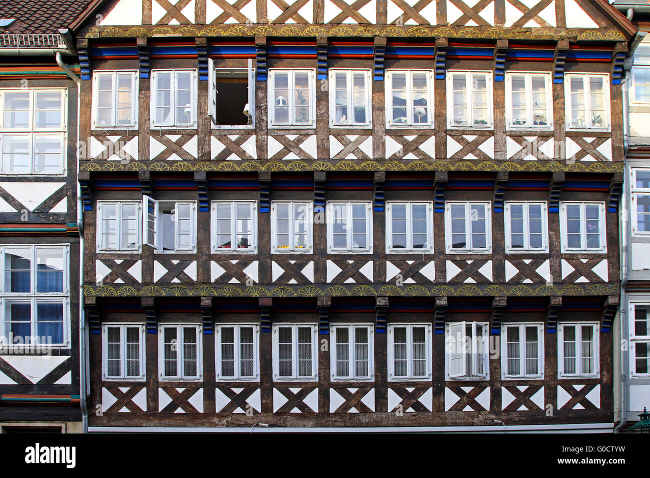 Facade traditional medieval wooden house hi-res stock photography and ...