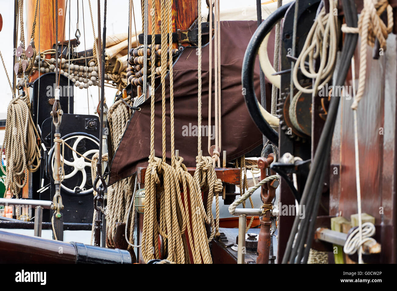 Segelboot rig hi-res stock photography and images - Alamy